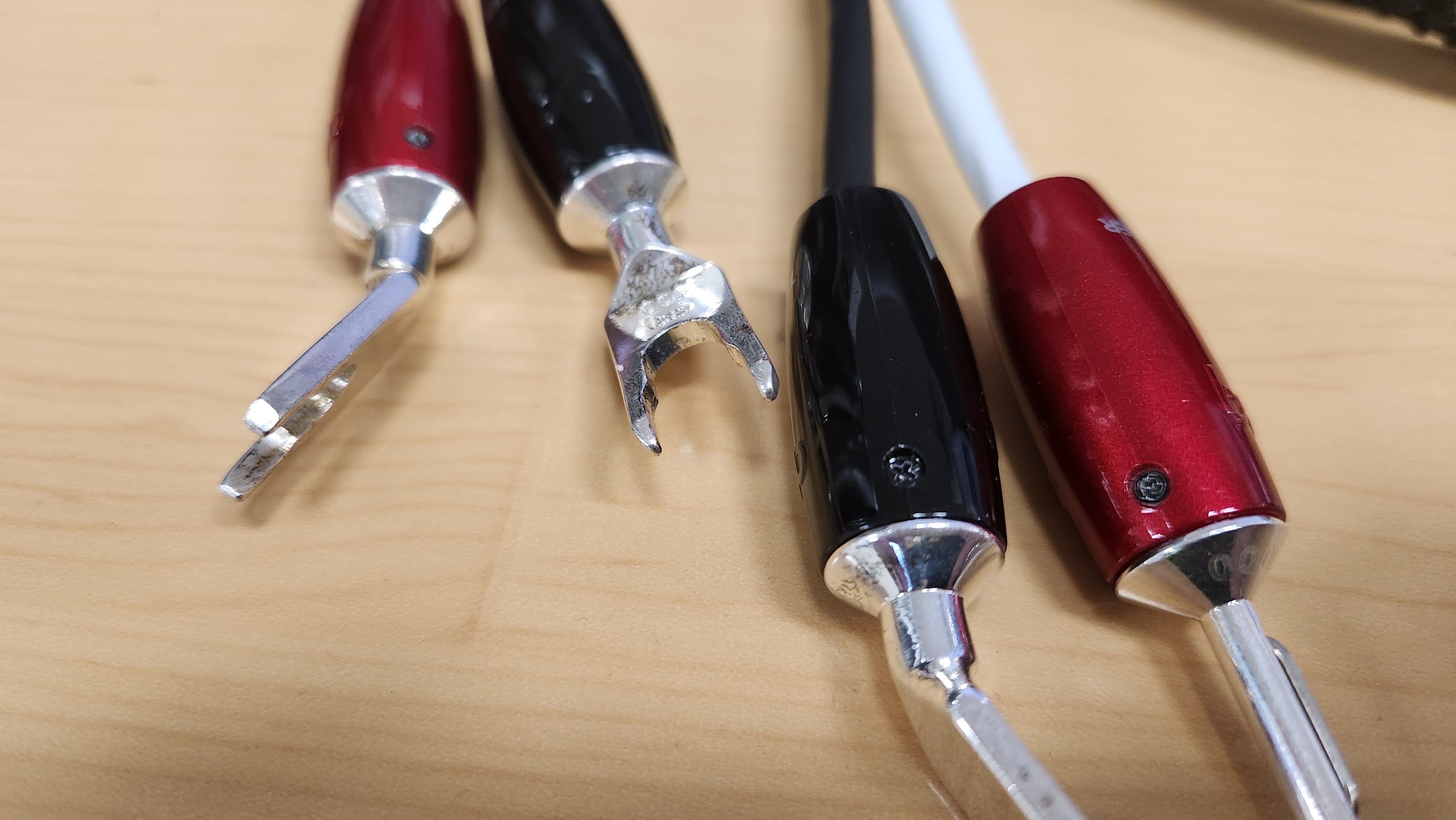 Atlas Ailsa 1.1m Bi-Amp / Tri-Wire Cable w A |﻿ Hi-Fi and Cinema Cables ...