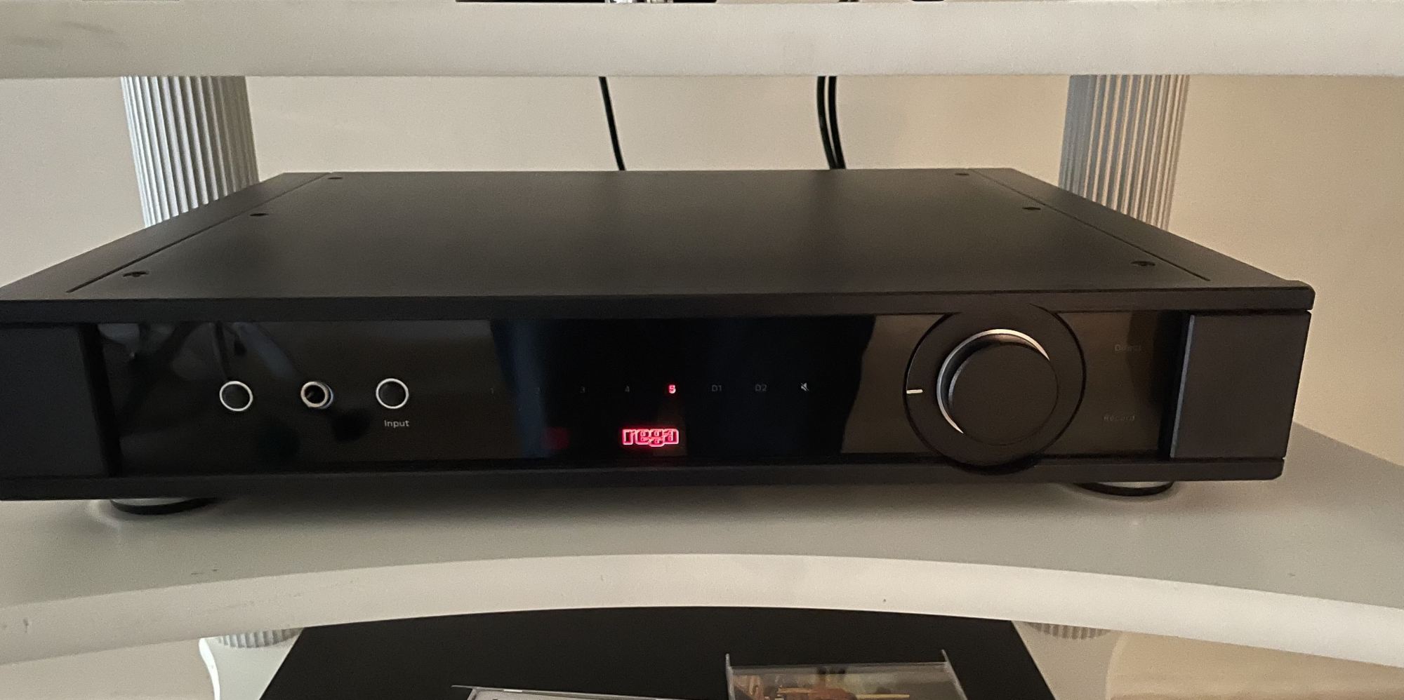 Rega Elicit MK5 Integrated amplifier (latest version) |﻿ Stereo, Home ...