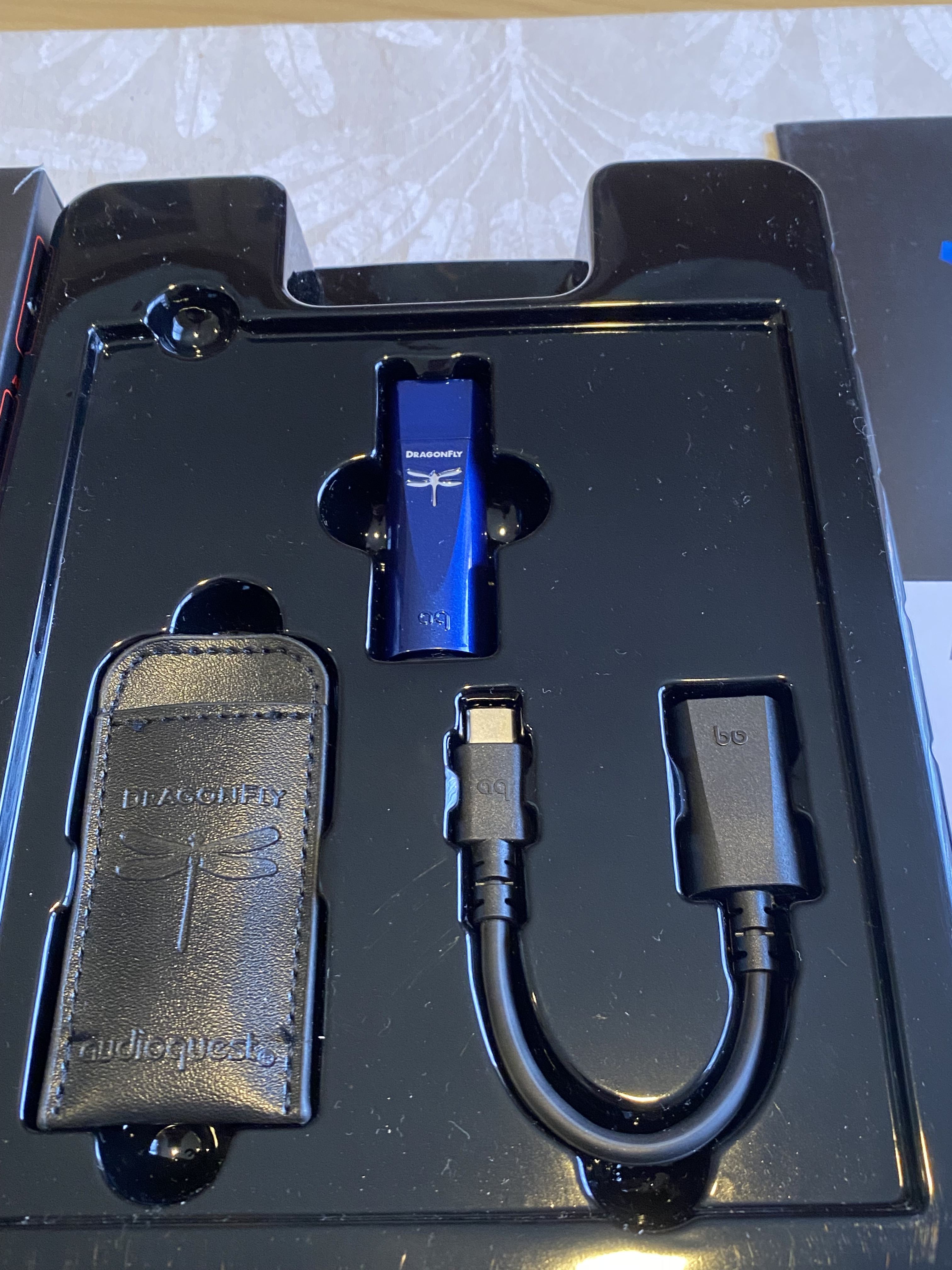 Audioquest Dragonfly Cobalt DAC PREAMP HEADPHONE AMP - Stereo, Home ...