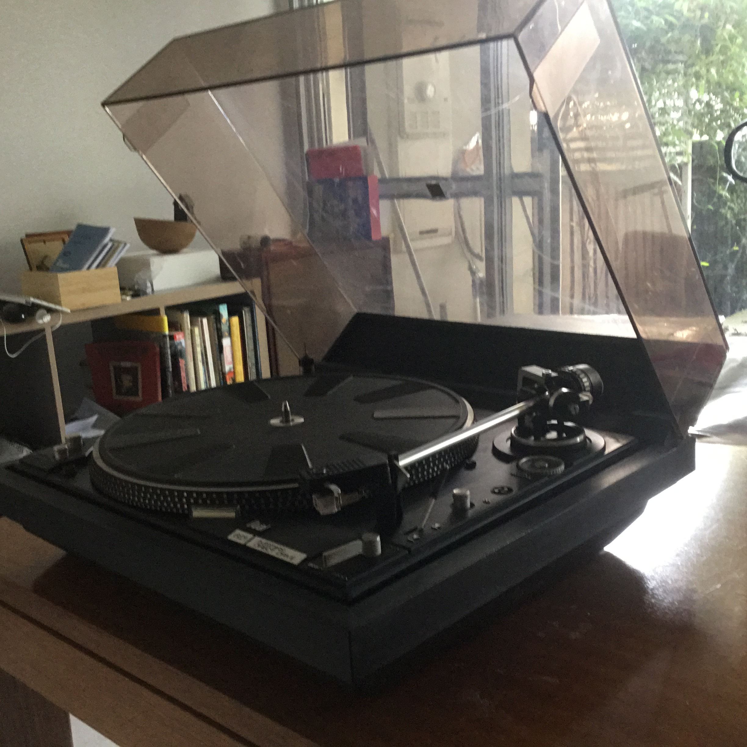 Dual 621 fully automatic direct drive turntable - Stereo, Home Cinema ...