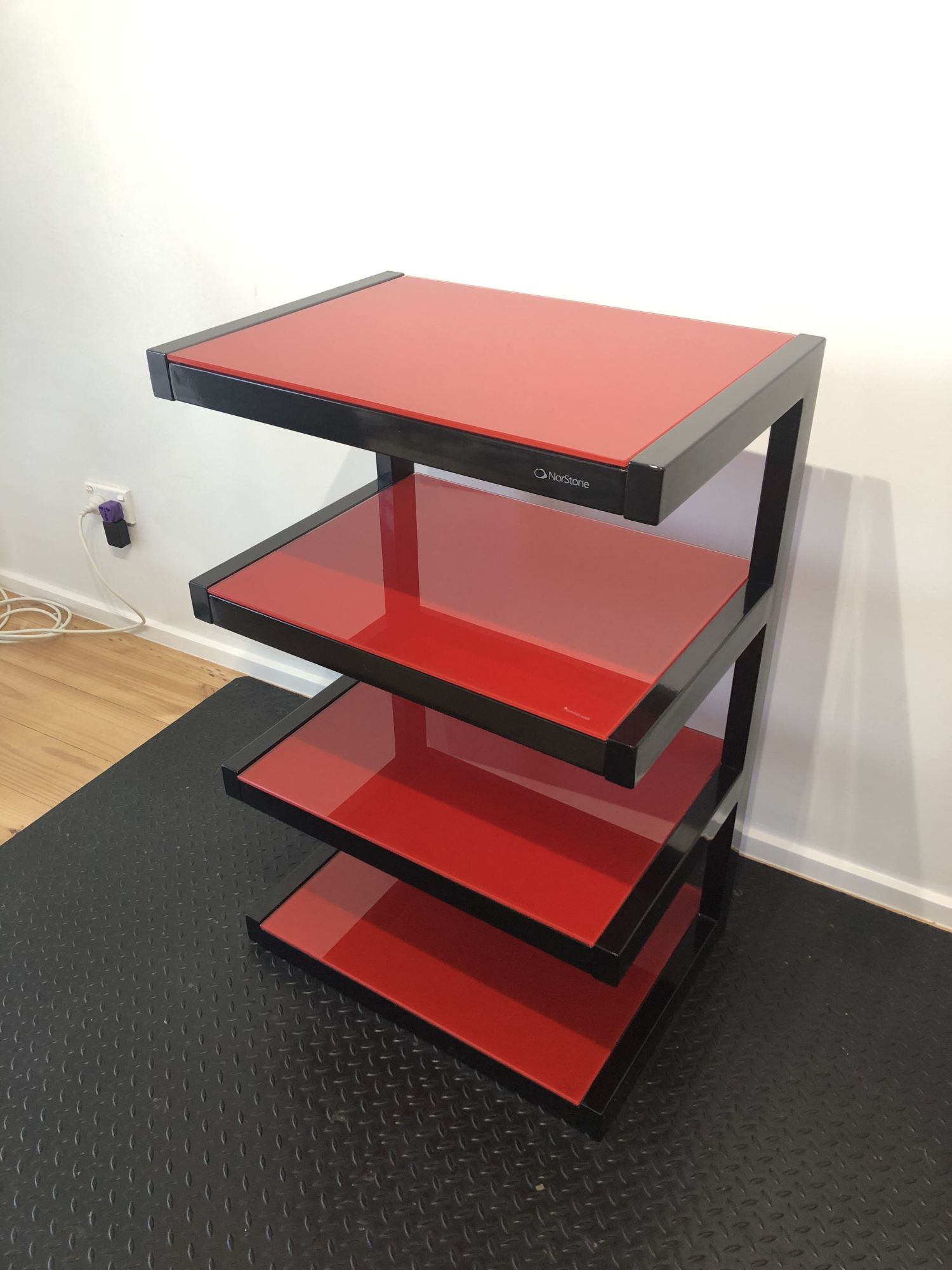 NorStone Design Esse Hifi Rack - Hi-Fi and Cinema Cables & Accessories ...