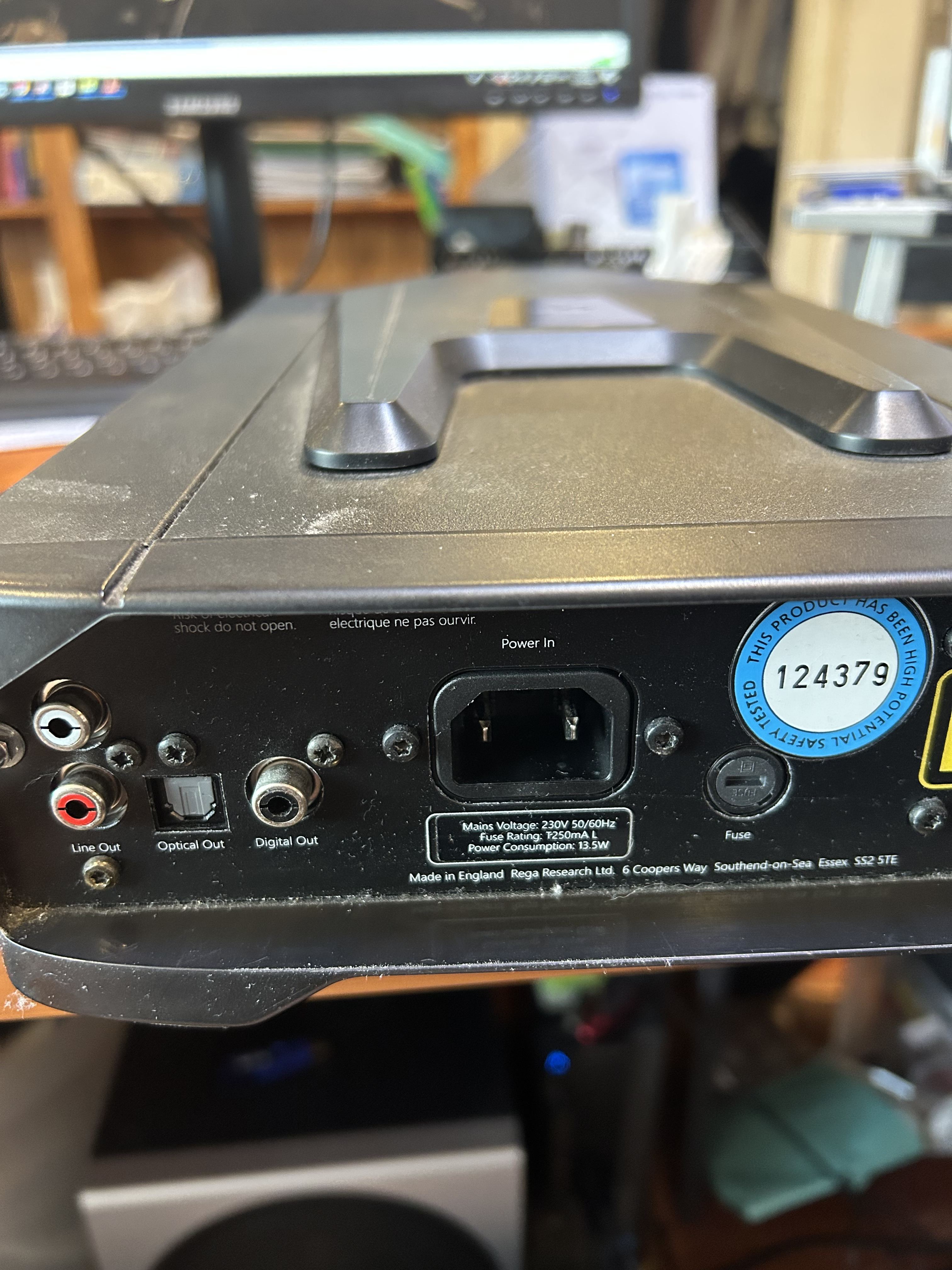 REGA Apollo R MkIII CD Player - Stereo, Home Cinema, Headphones ...