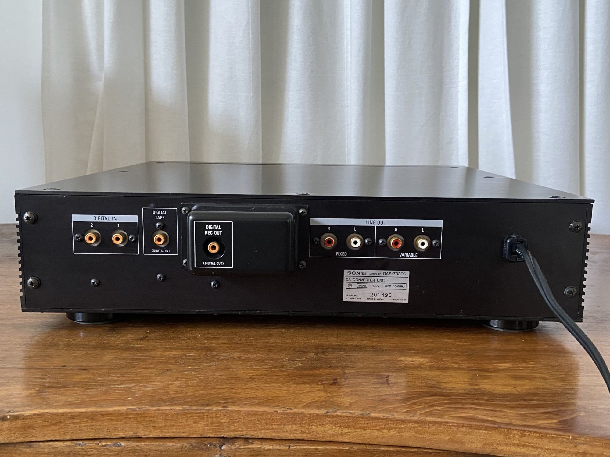 Sony DAS-703ES 'vintage' DAC - Stereo, Home Cinema, Headphones ...