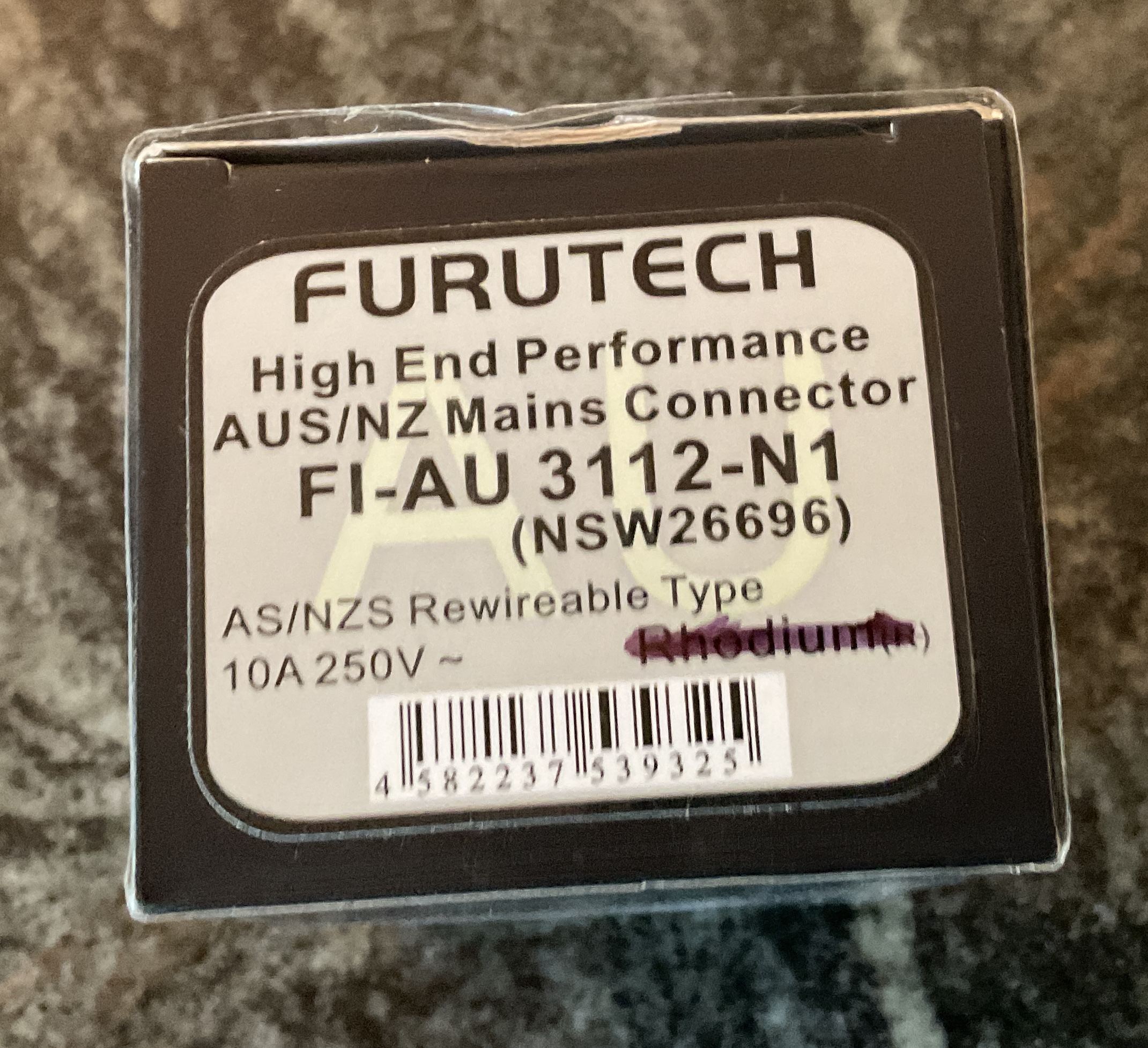 FURUTECH FI-AU 3112-N1 (GOLD) Power Plug Caseing |﻿ Hi-Fi and Cinema ...