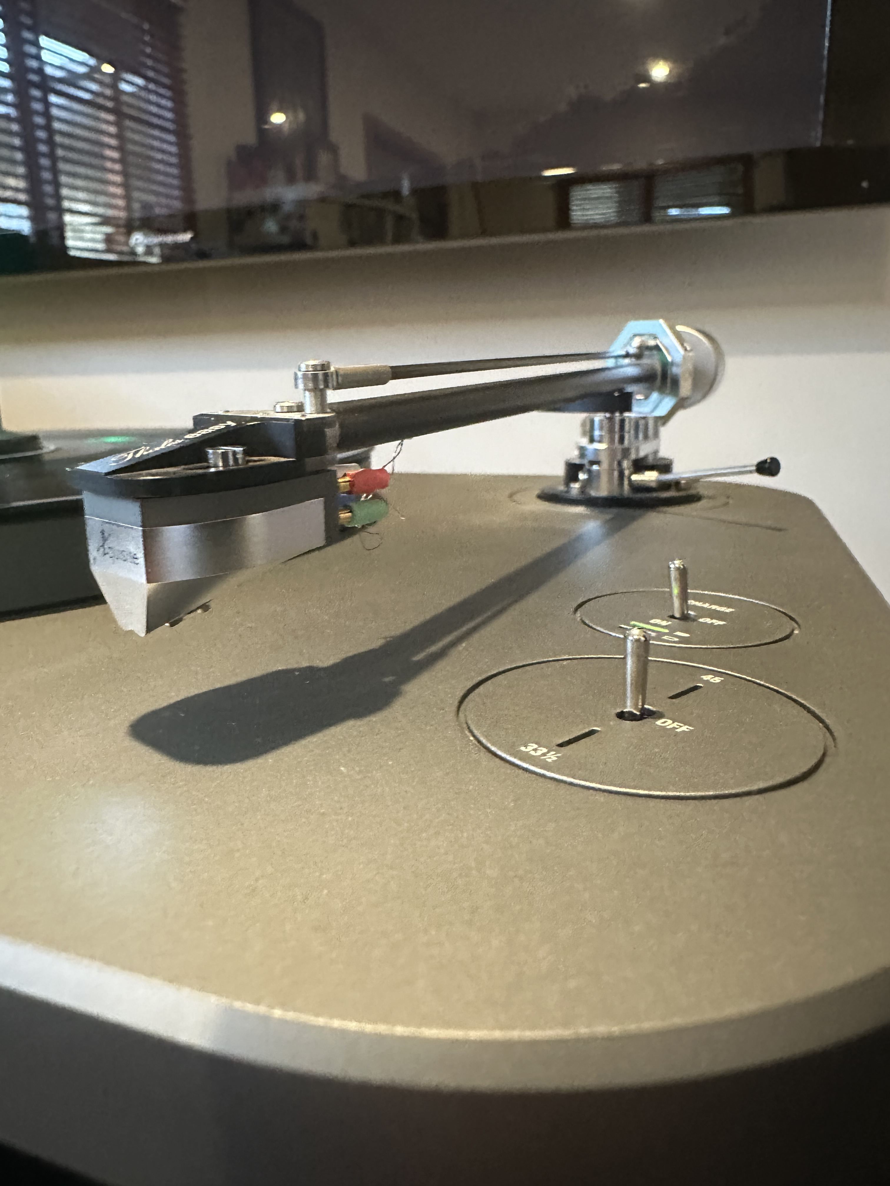 Thales Turntable TTT-Slim 2 Swiss Made - Stereo, Home Cinema ...