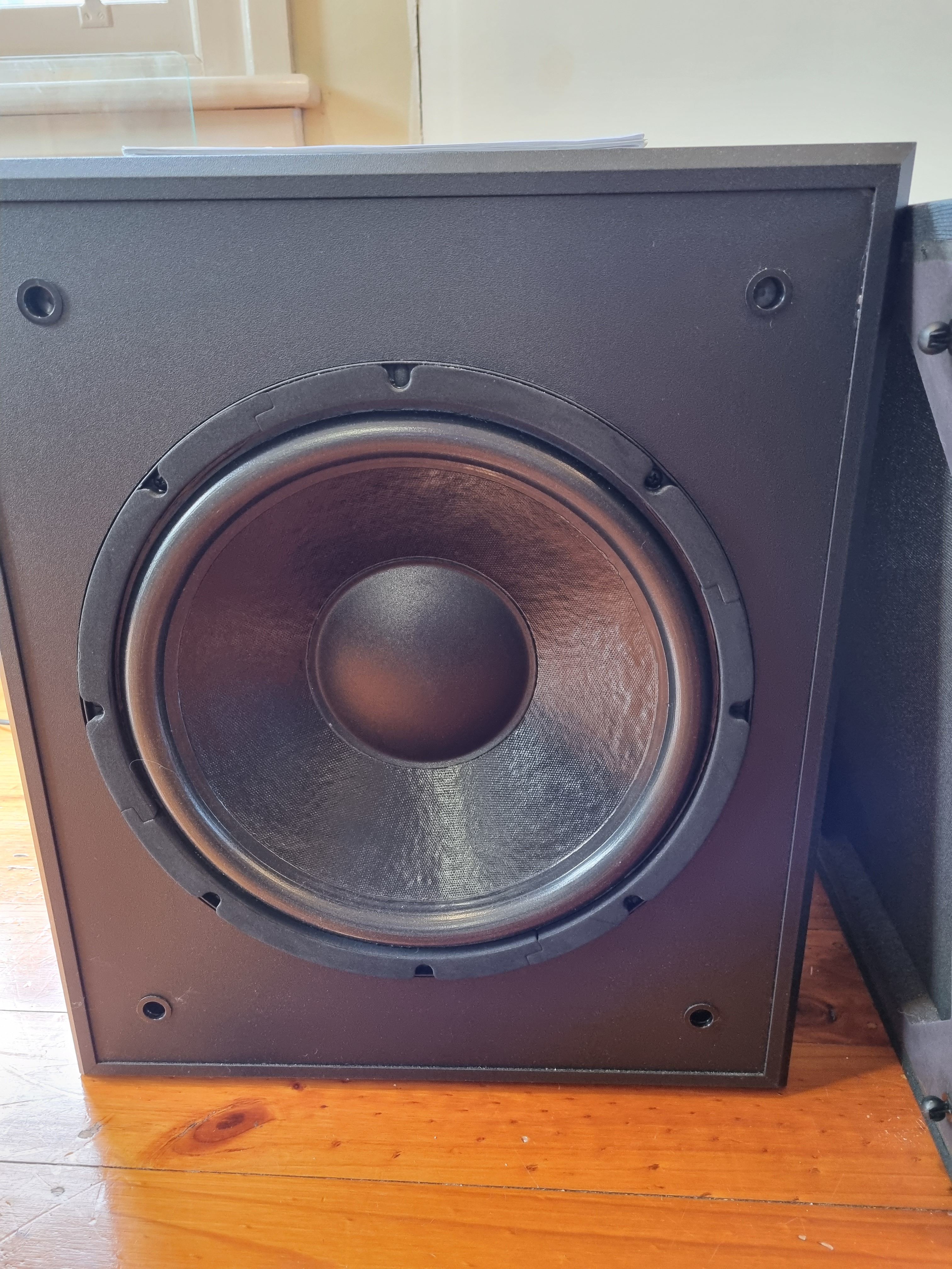 Miller and Kreisel MK V-75 MK2 subwoofer |﻿ Stereo, Home Cinema ...