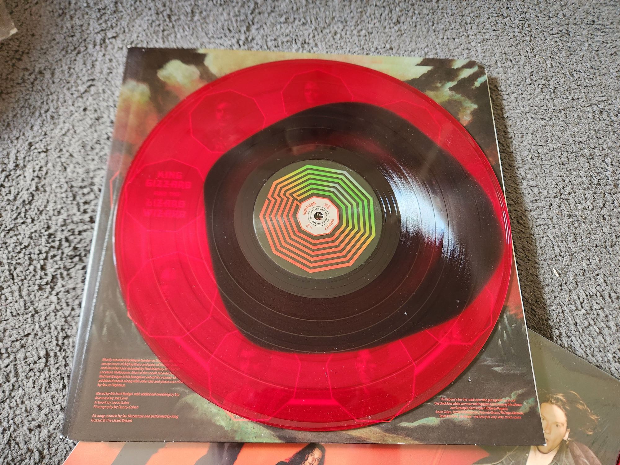 FS: KING GIZZARD - NONAGON INFINITY LP - RED/BLACK VINYL - Vinyl, CD, and Blu-ray - StereoNET