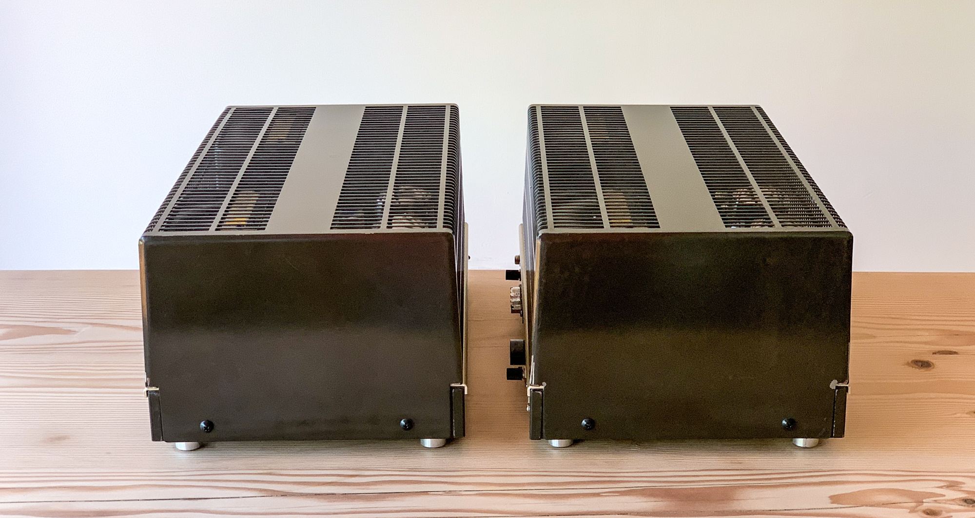 Luxkit A3000 (Luxman MB-3045) Monoblock Tube Amplifiers. - Stereo, Home ...