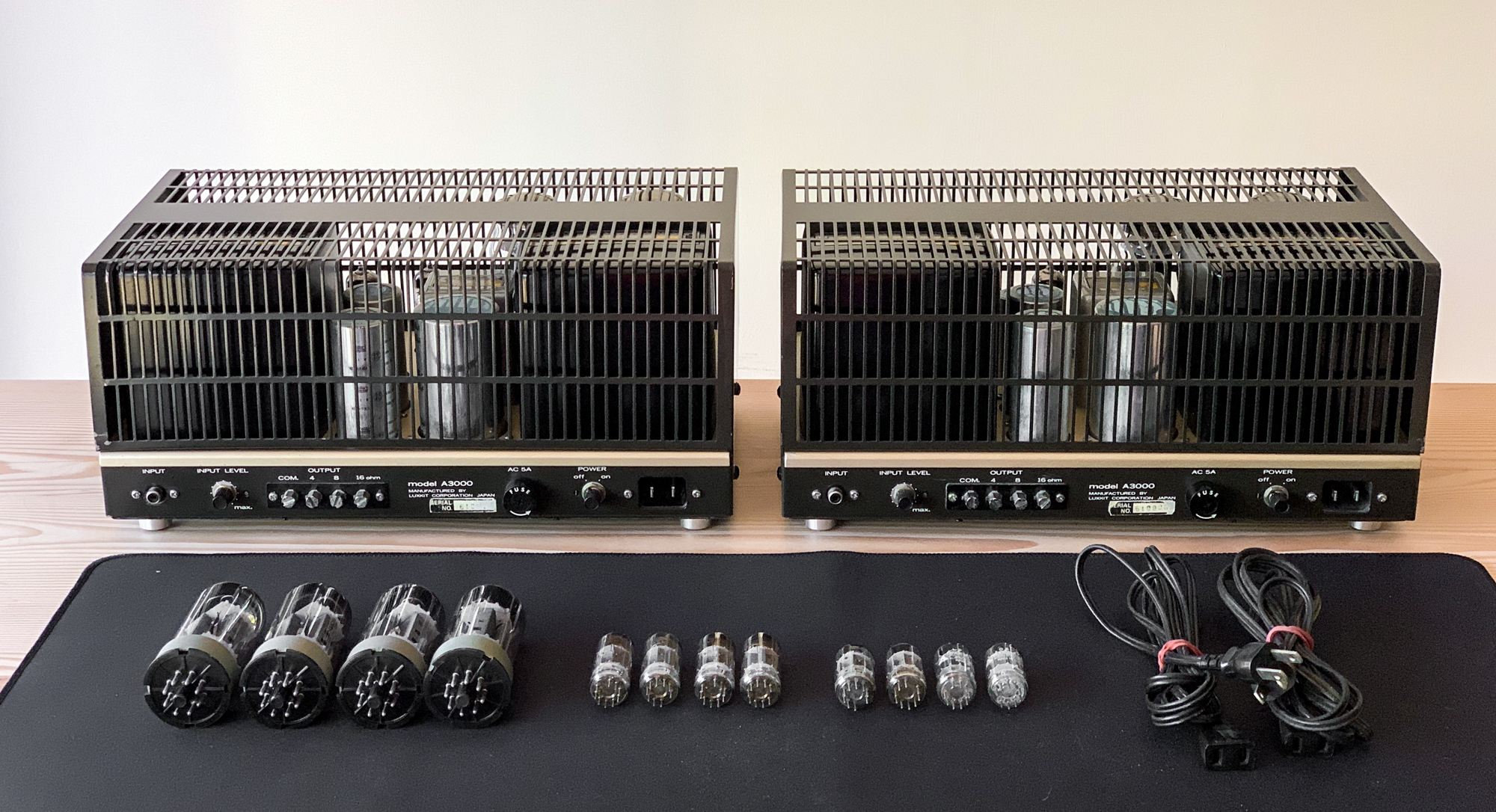 Luxkit A3000 (Luxman MB-3045) Monoblock Tube Amplifiers. - Aussie Audio ...