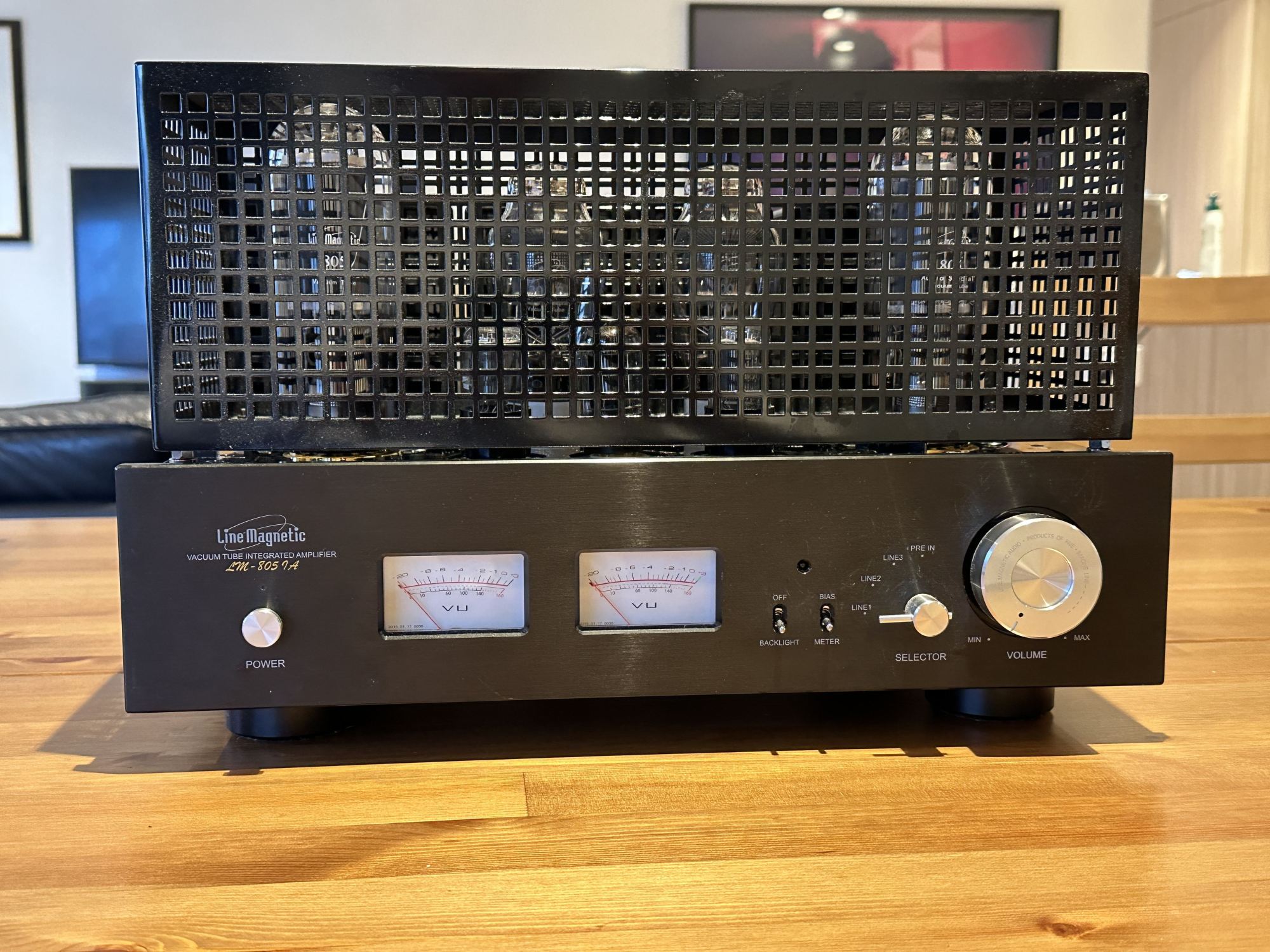 Line Magnetic LM-805ia Integrated Amplifier - Stereo, Home Cinema ...