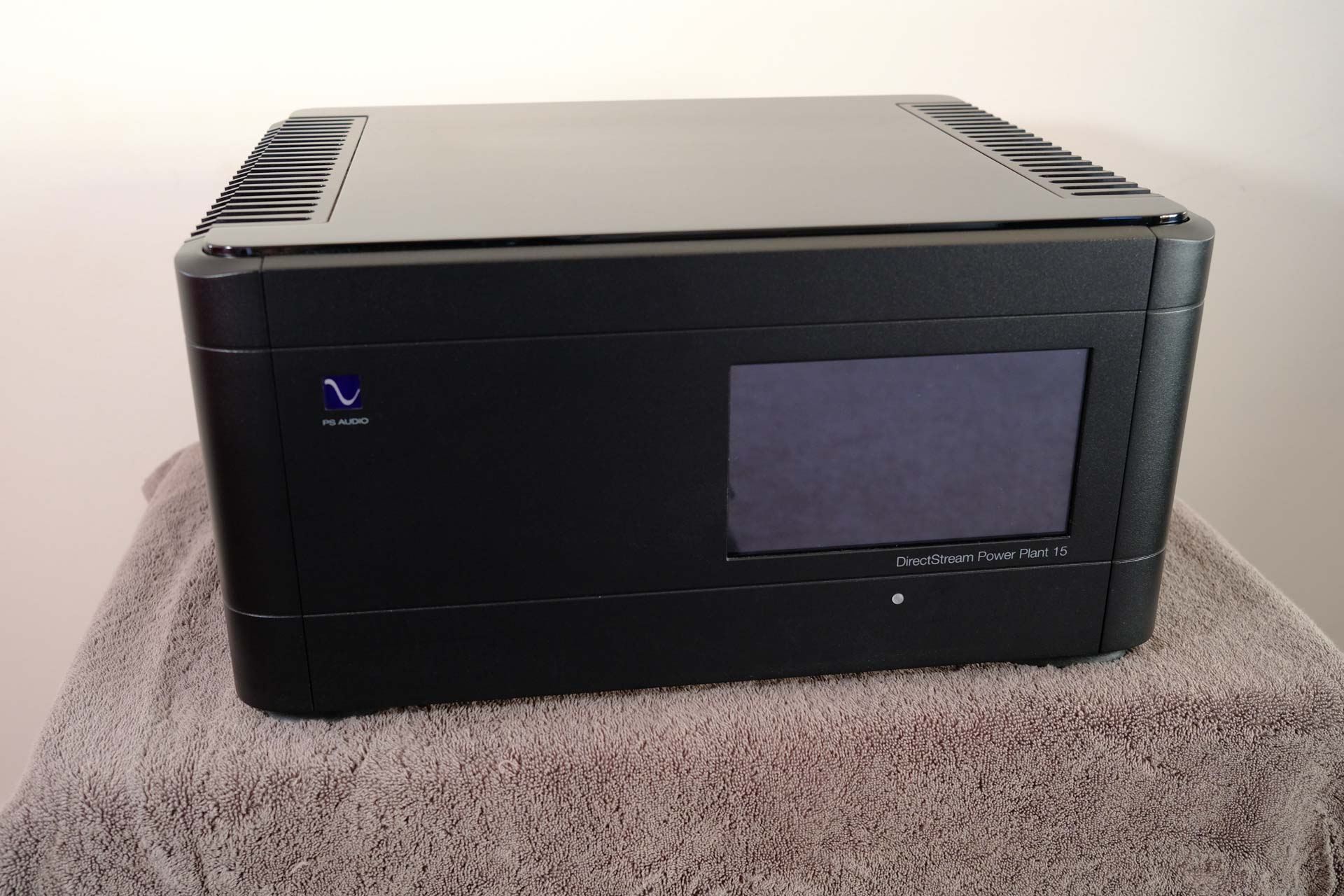 PS Audio P15 Power Plant Regenerator - Stereo, Home Cinema, Headphones ...