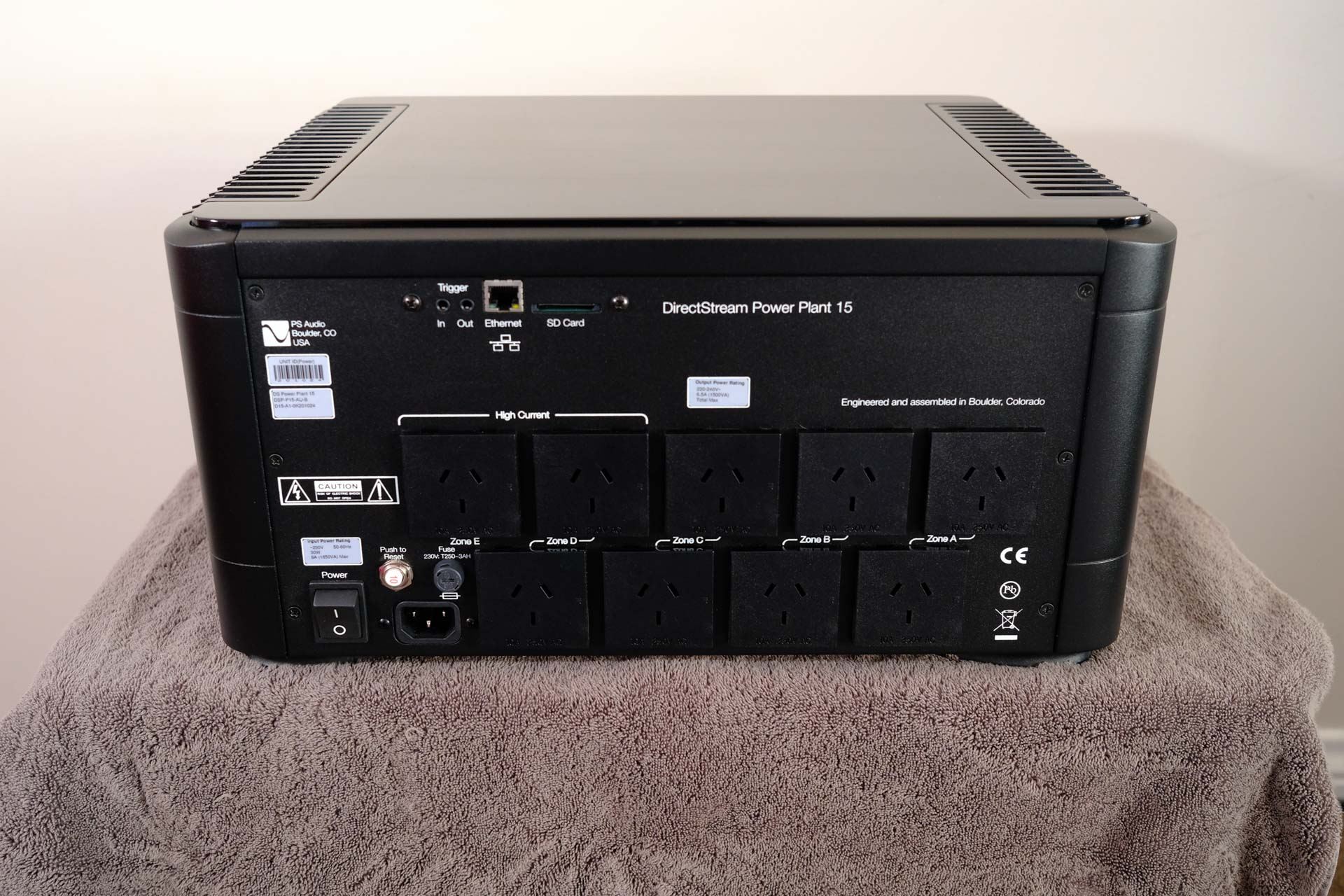 PS Audio P15 Power Plant Regenerator - Stereo, Home Cinema, Headphones ...