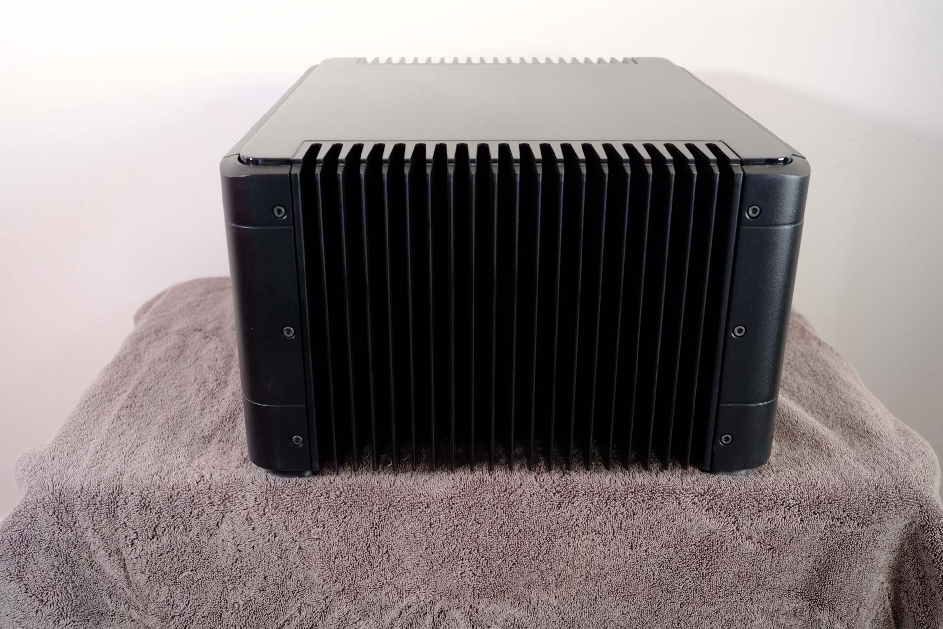 PS Audio P15 Power Plant Regenerator - Stereo, Home Cinema, Headphones ...