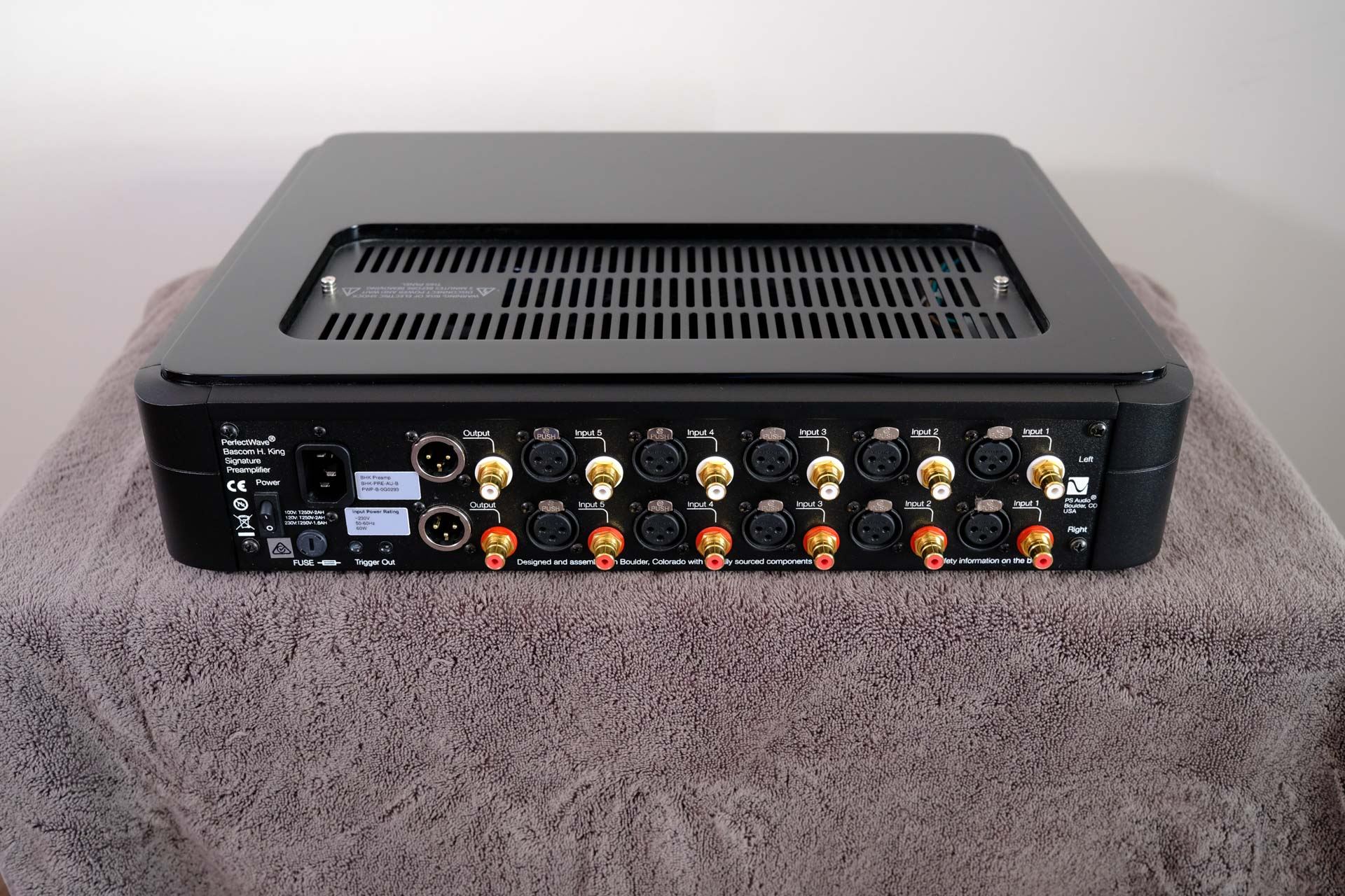 PS Audio BHK Signature Stereo Preamplifier - Stereo, Home Cinema ...