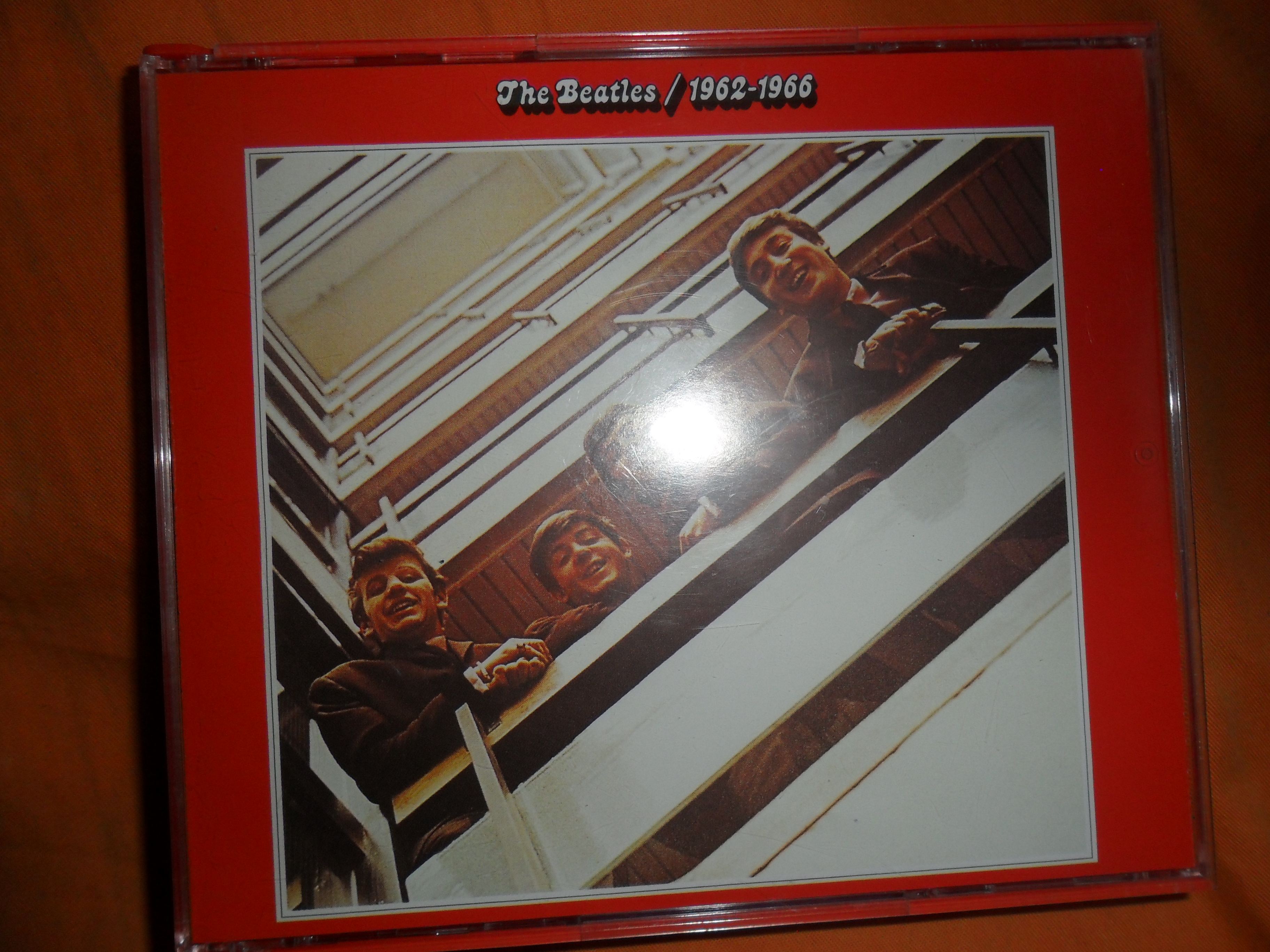 The Beatles Fatbox - 1962 - 1966 Best of cds |﻿ Vinyl, CD, and Blu-ray