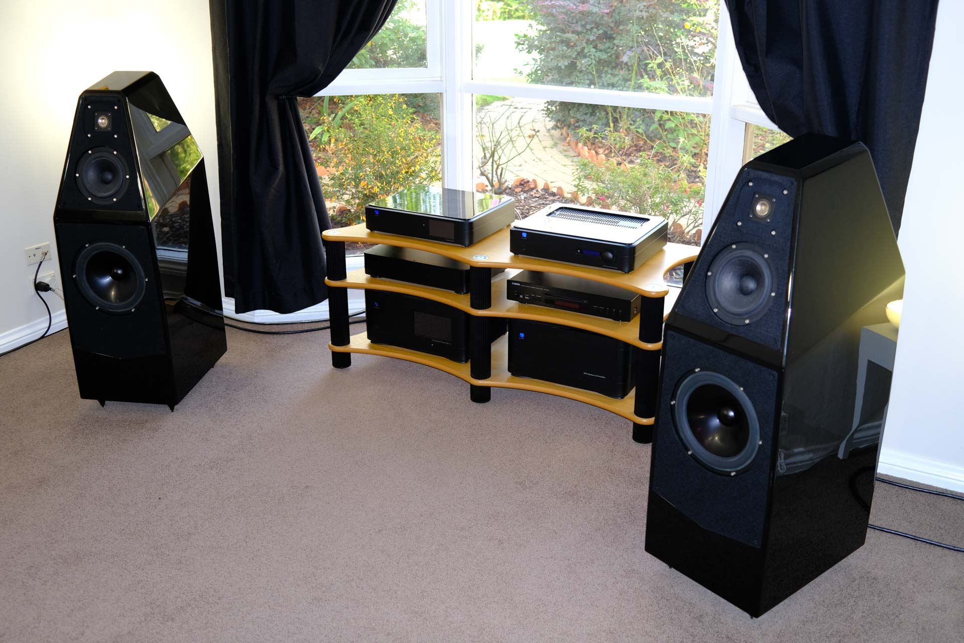 Wilson Audio Sophia Series 3 Floor Standing Speakers - Stereo, Home ...