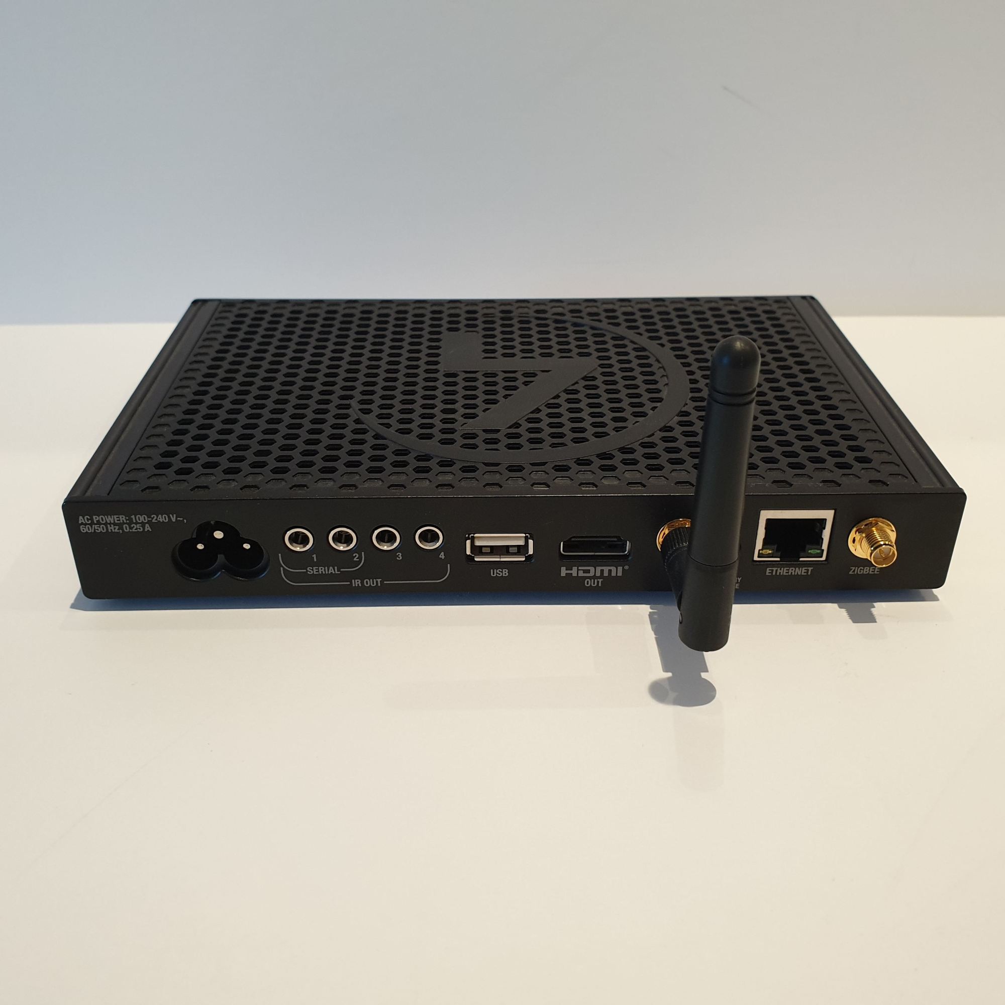 Control4 EA-1 Entertainment and Automation Controller - Stereo, Home ...