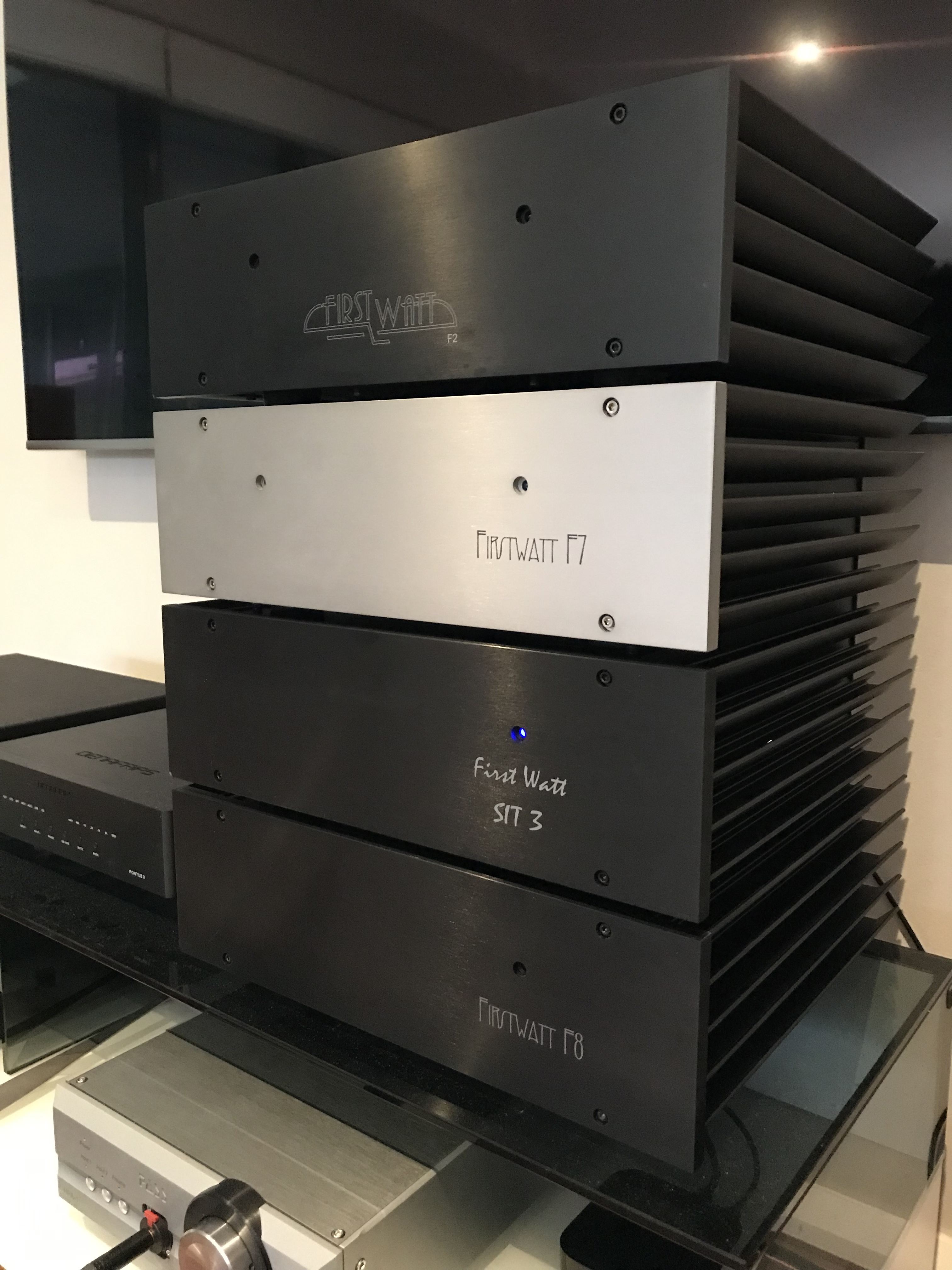 First Watt F7 - Stereo, Home Cinema, Headphones Components - StereoNET