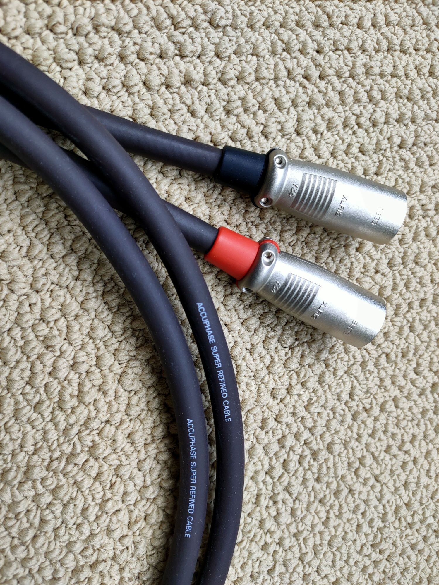Accuphase ASLC-10 Balanced XLR Cables |﻿ Hi-Fi and Cinema Cables ...
