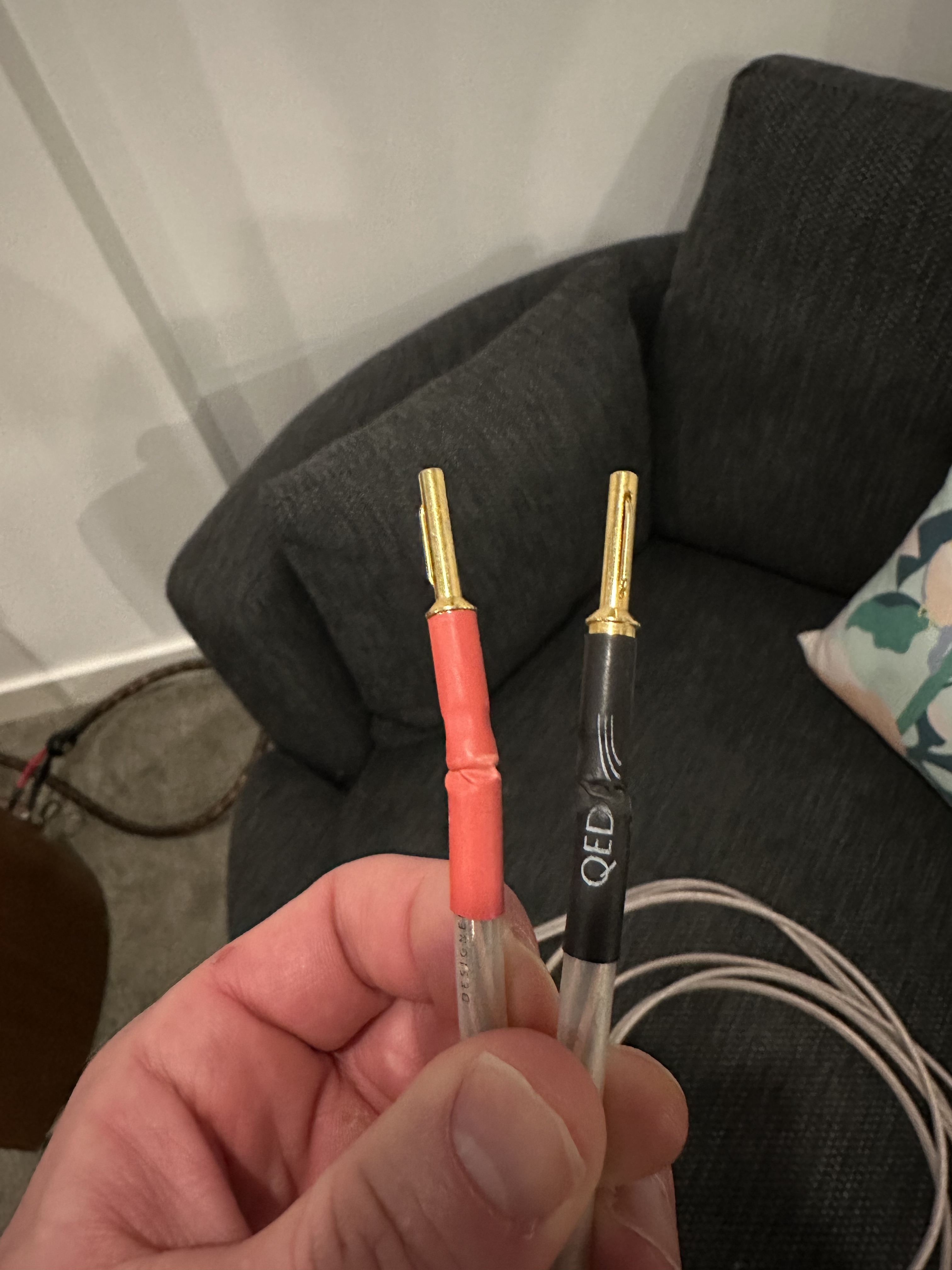 QED Ruby Anniversary 3m speaker cables |﻿ Hi-Fi and Cinema Cables & Accessories