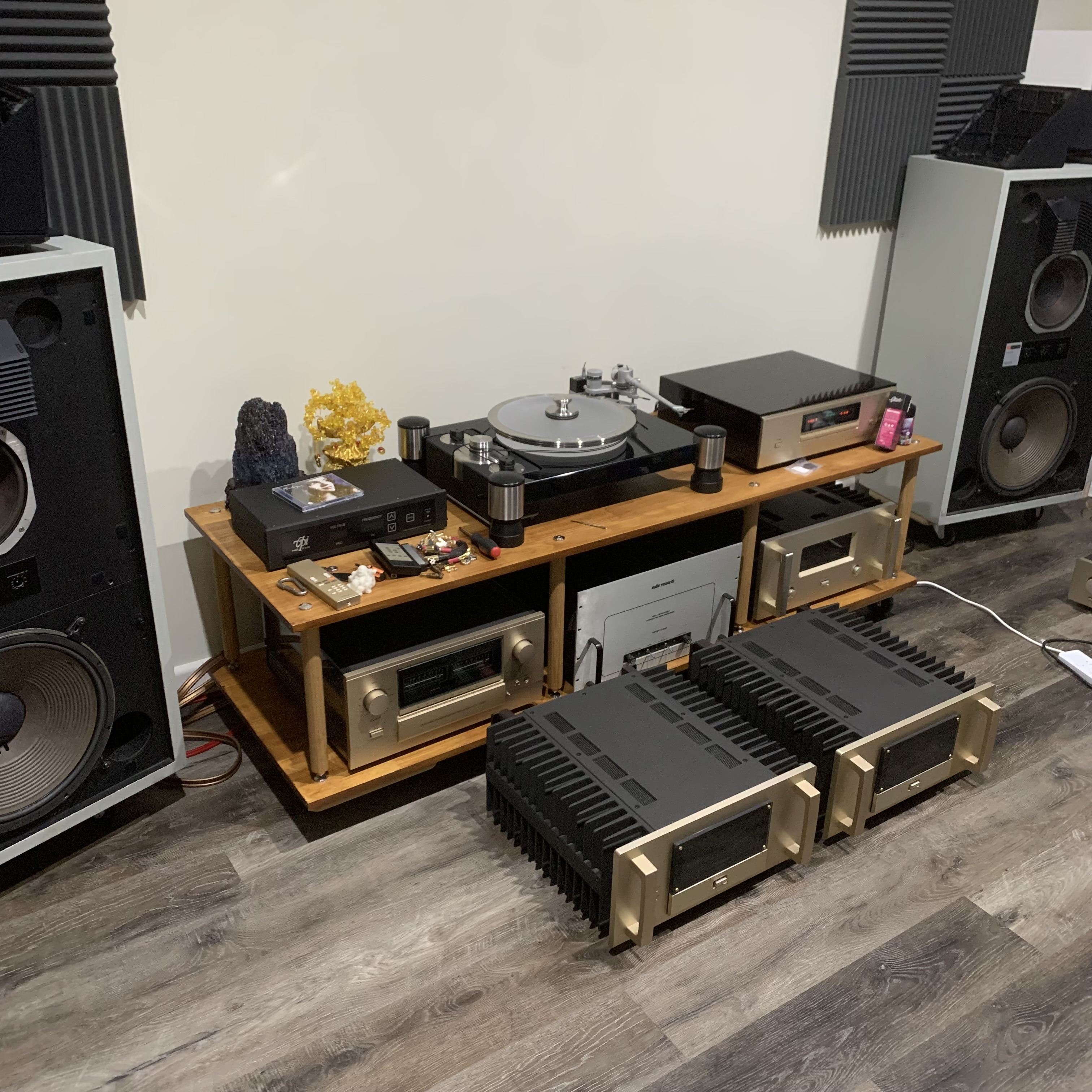 Accuphase A-50V Flagship Class A Power Amplifier (240 Volt) - Stereo ...