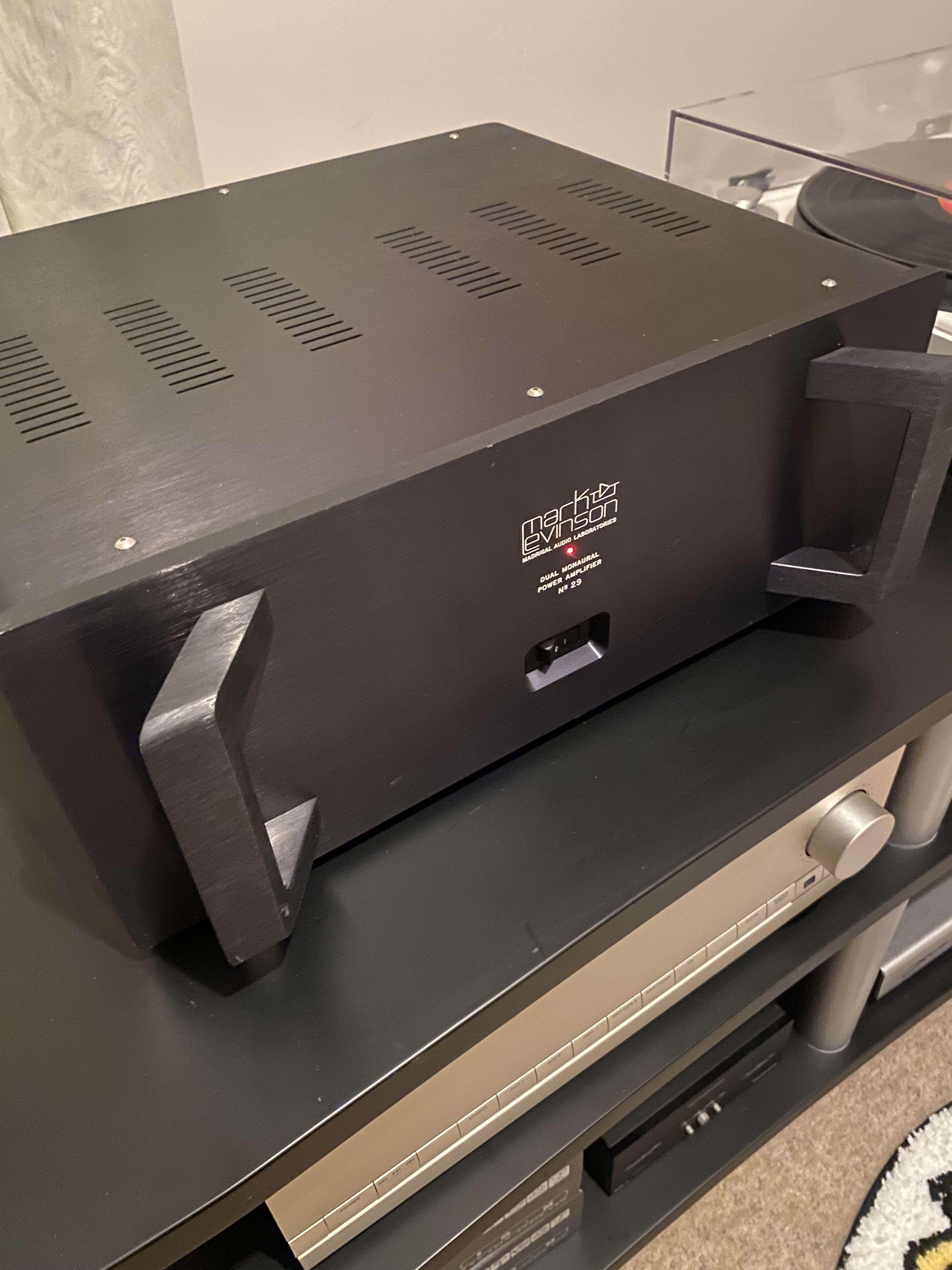 Mark Levinson No.29 - Stereo, Home Cinema, Headphones Components - StereoNET