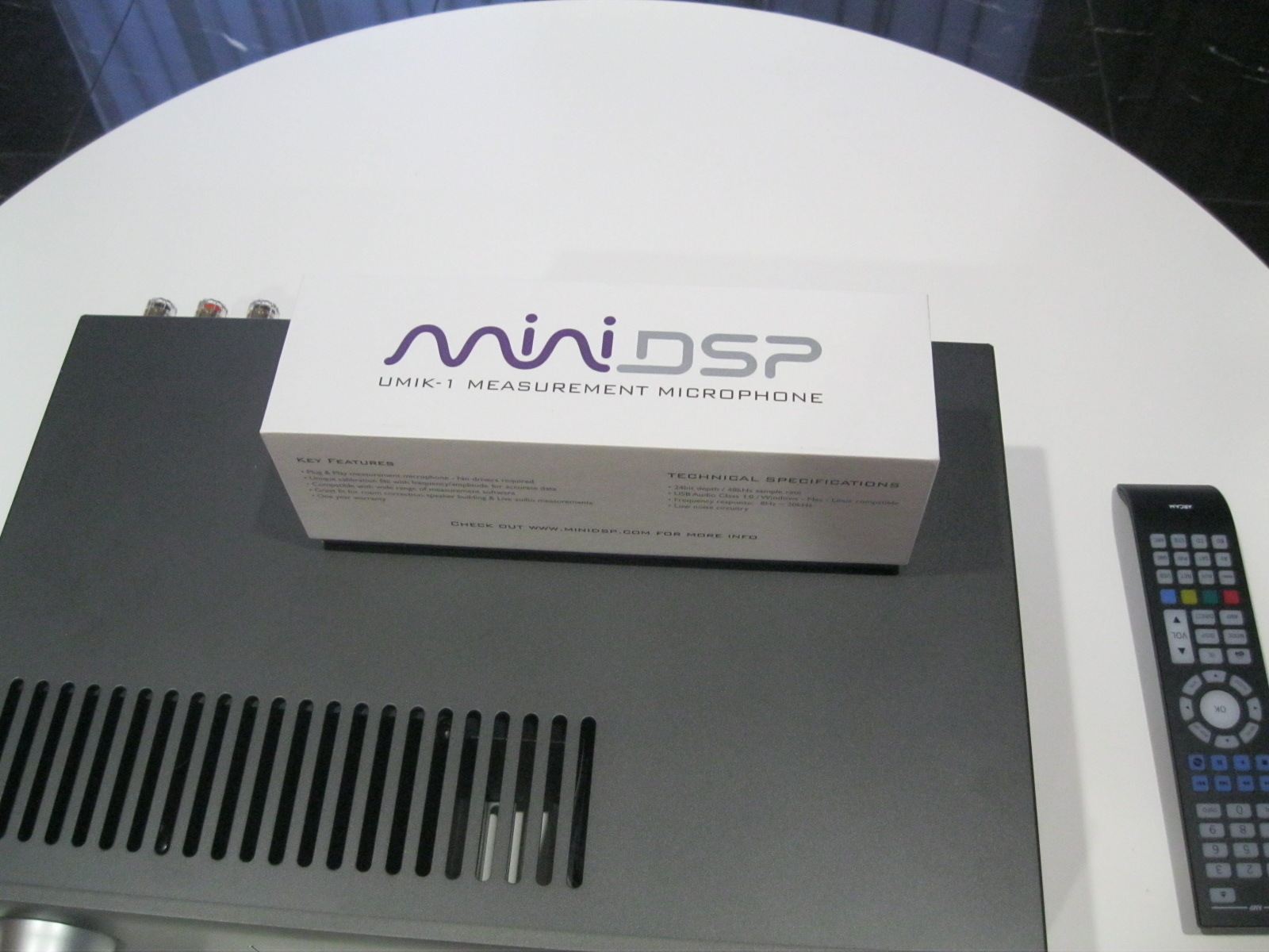 Arcam SA30 Integrated Amplifier - Stereo, Home Cinema, Headphones ...