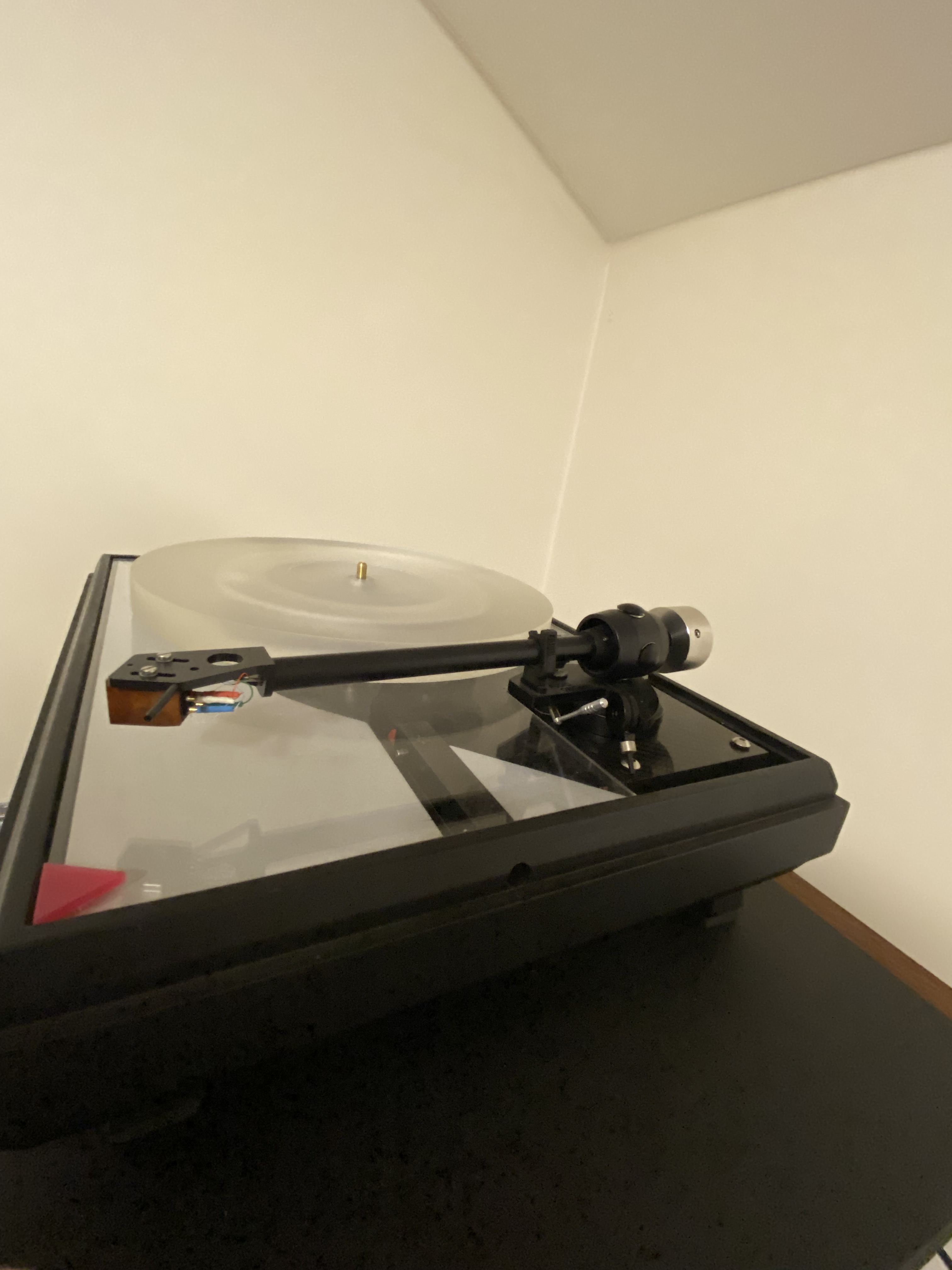 Pink Triangle turntables - Turntables, Record Players & Vinyl - StereoNET