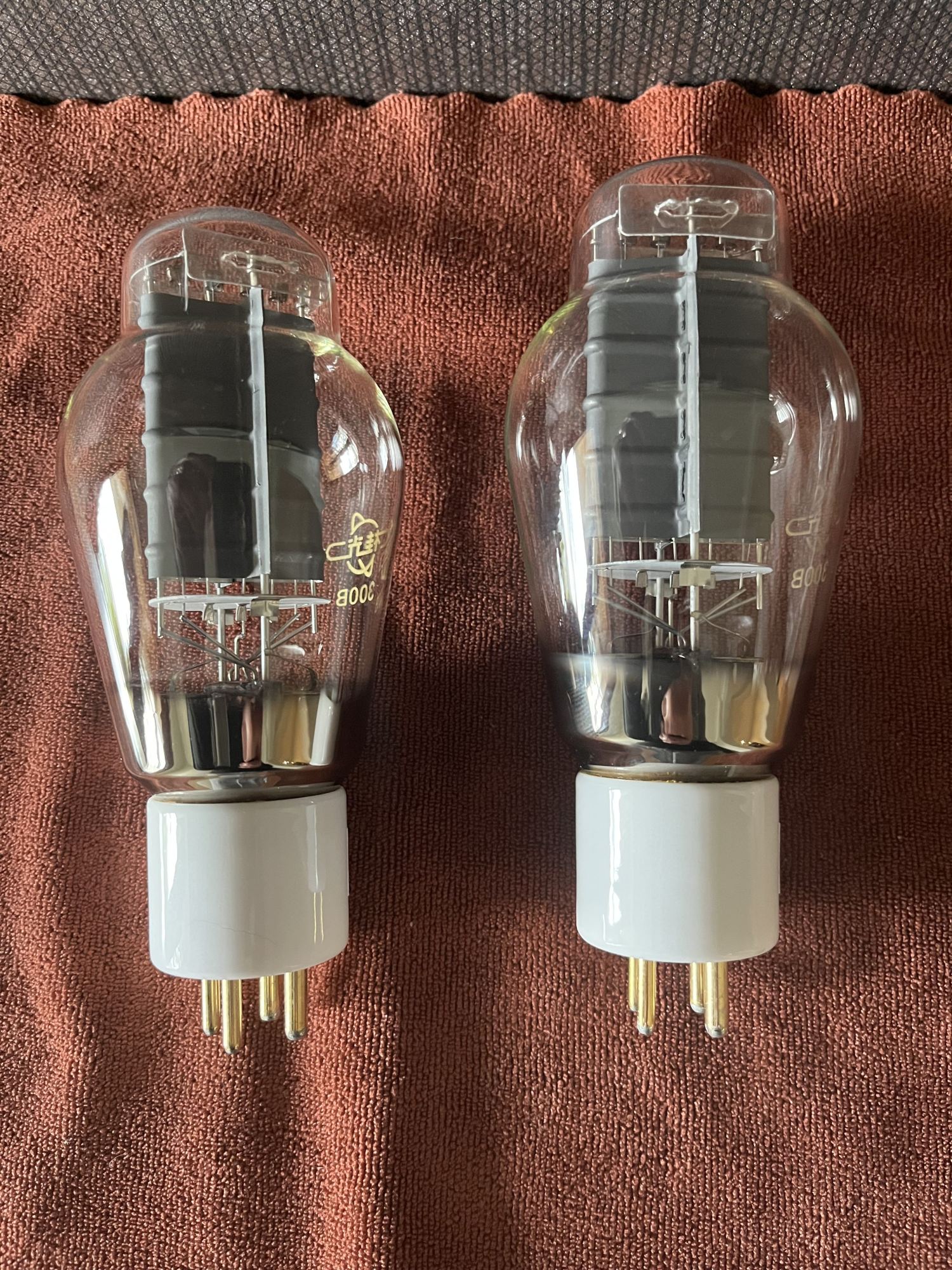 Guiguang 300B NOS Vacuum Tubes - Hi-Fi and Cinema Cables & Accessories - StereoNET