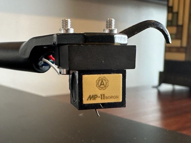 Rega P3-24 c/w Nagaoka MP11 Boron Cartridge - Stereo, Home Cinema ...