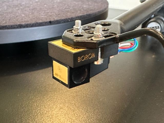 Rega P3-24 c/w Nagaoka MP11 Boron Cartridge - Stereo, Home Cinema ...