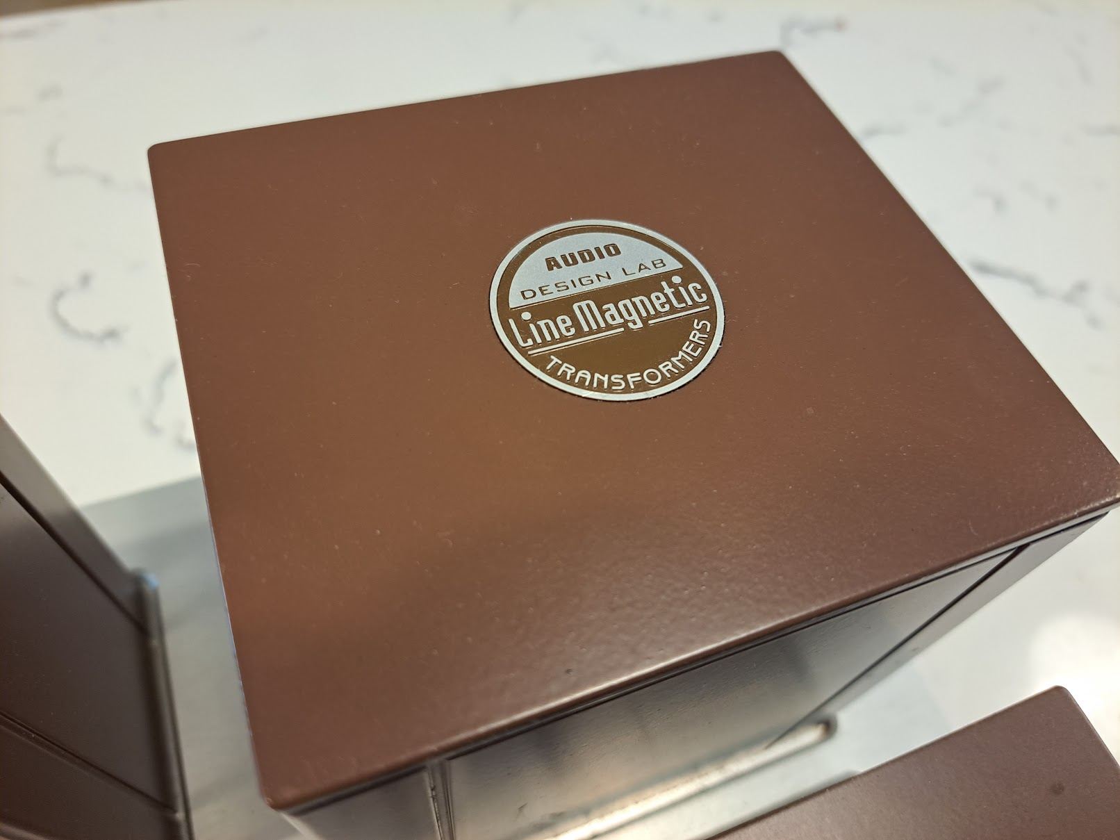 Line Magnetic VV-3 Preamp ~ 300B Western Electric Design - Stereo, Home ...