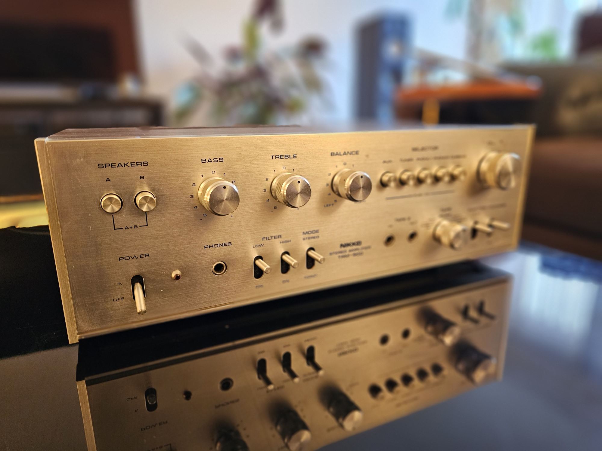 Nikko TRM-500 Intergrated Amplifier - Stereo, Home Cinema, Headphones Components - StereoNET