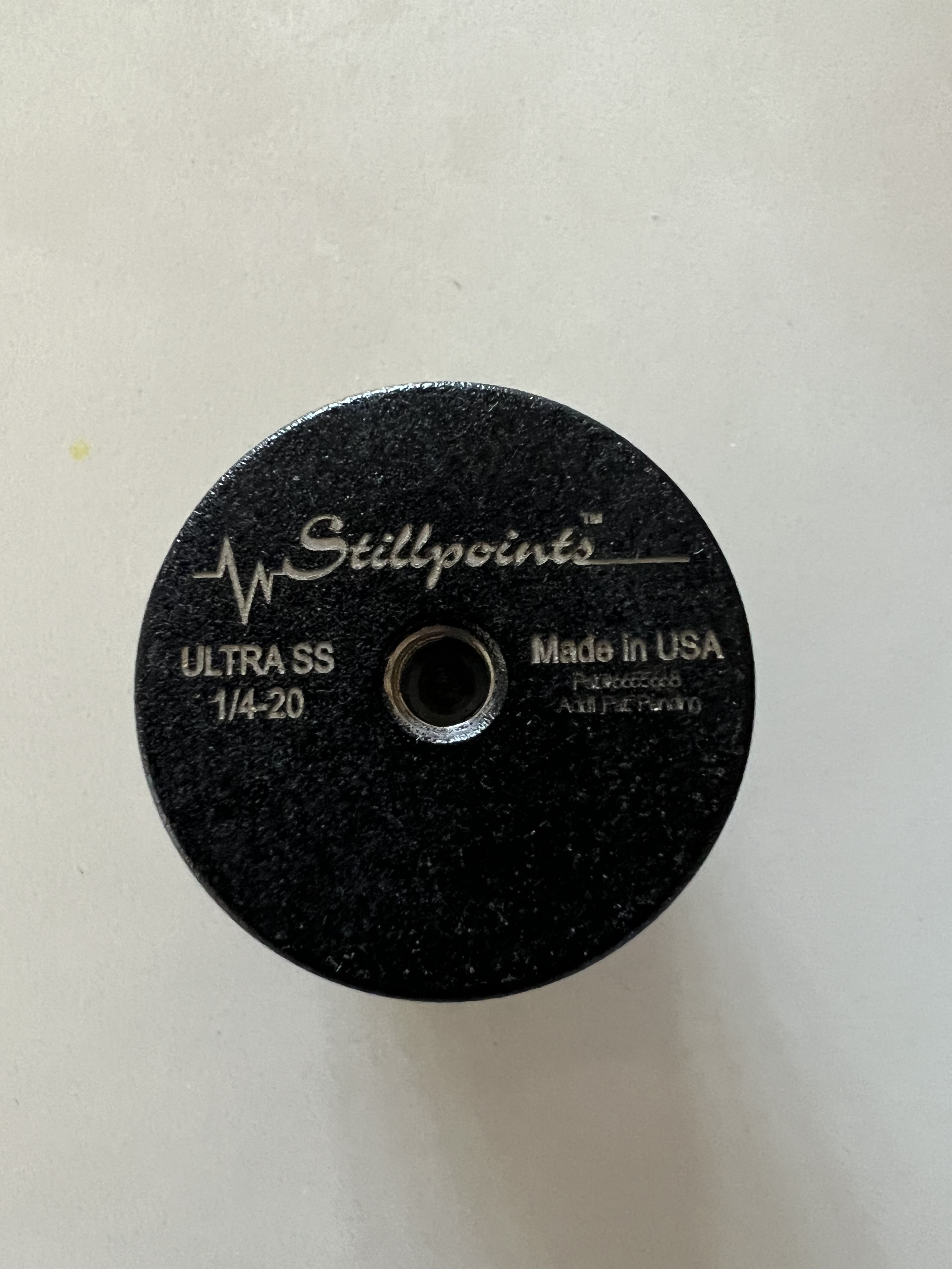 Stillpoints Ultra SS v1 (set of 4 - black) - Hi-Fi and Cinema Cables ...