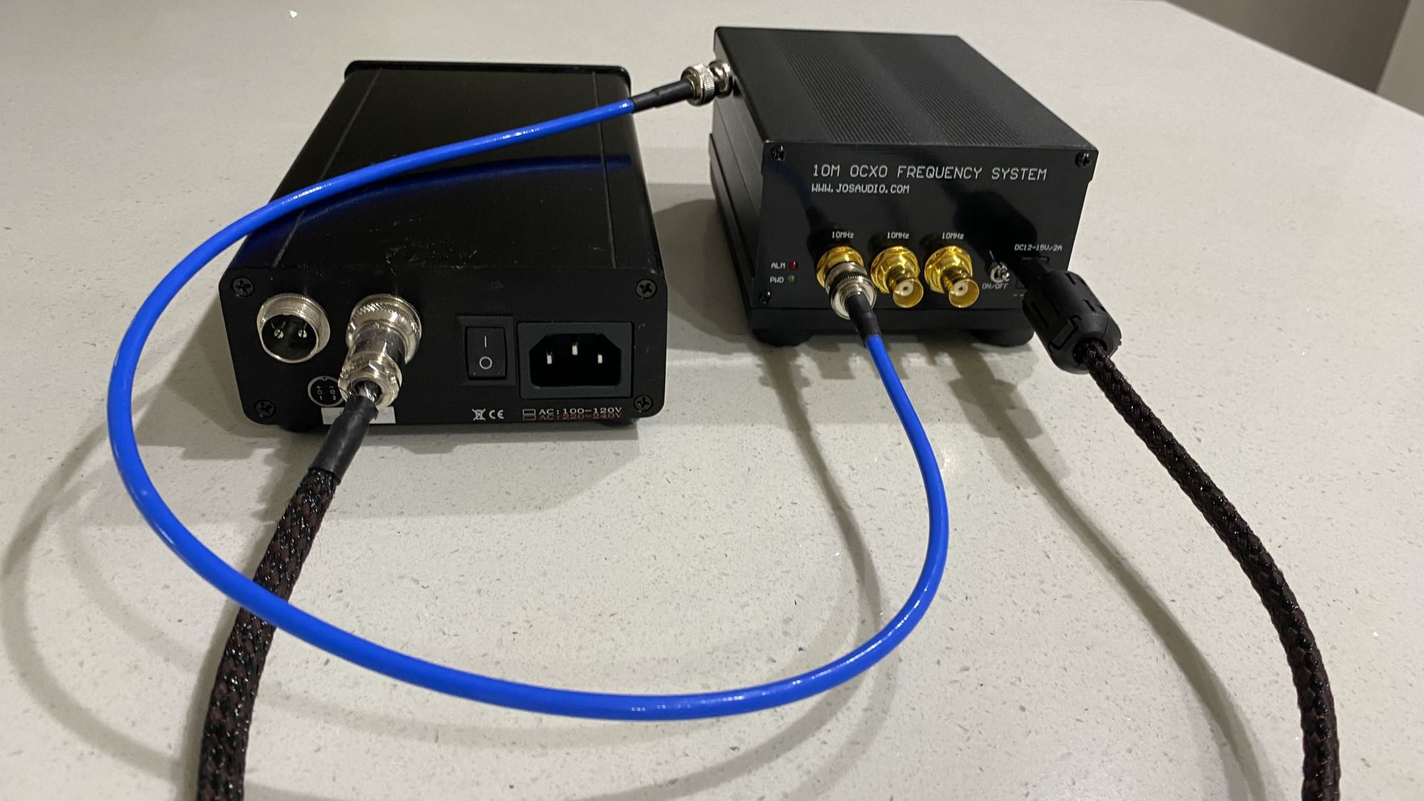 10 Mhz OCXO Clock with Low Noise Linear PSU for DACs, DDCs - Stereo ...