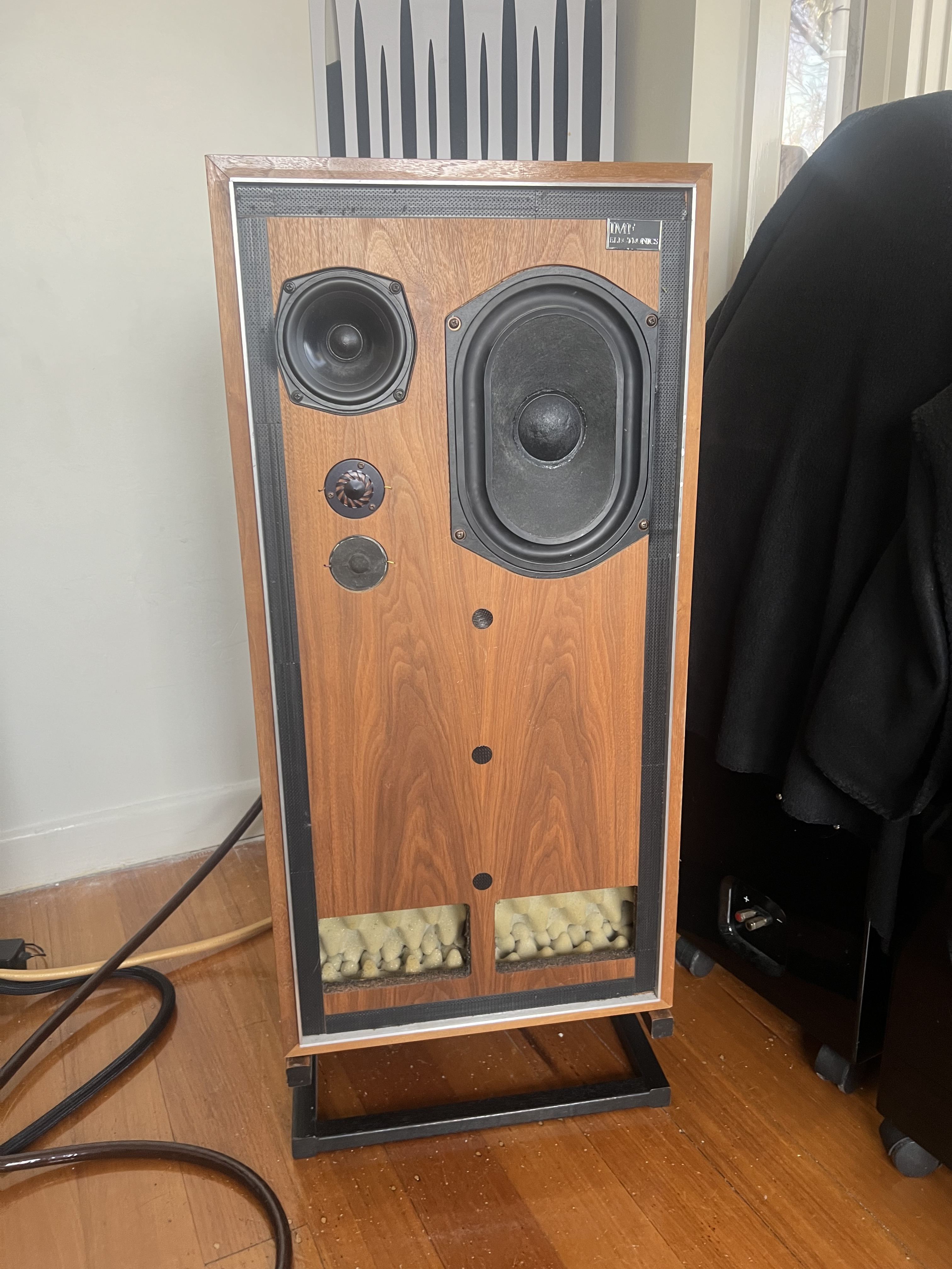 IMF Professional Monitor and Original Stands |﻿ Stereo, Home Cinema ...