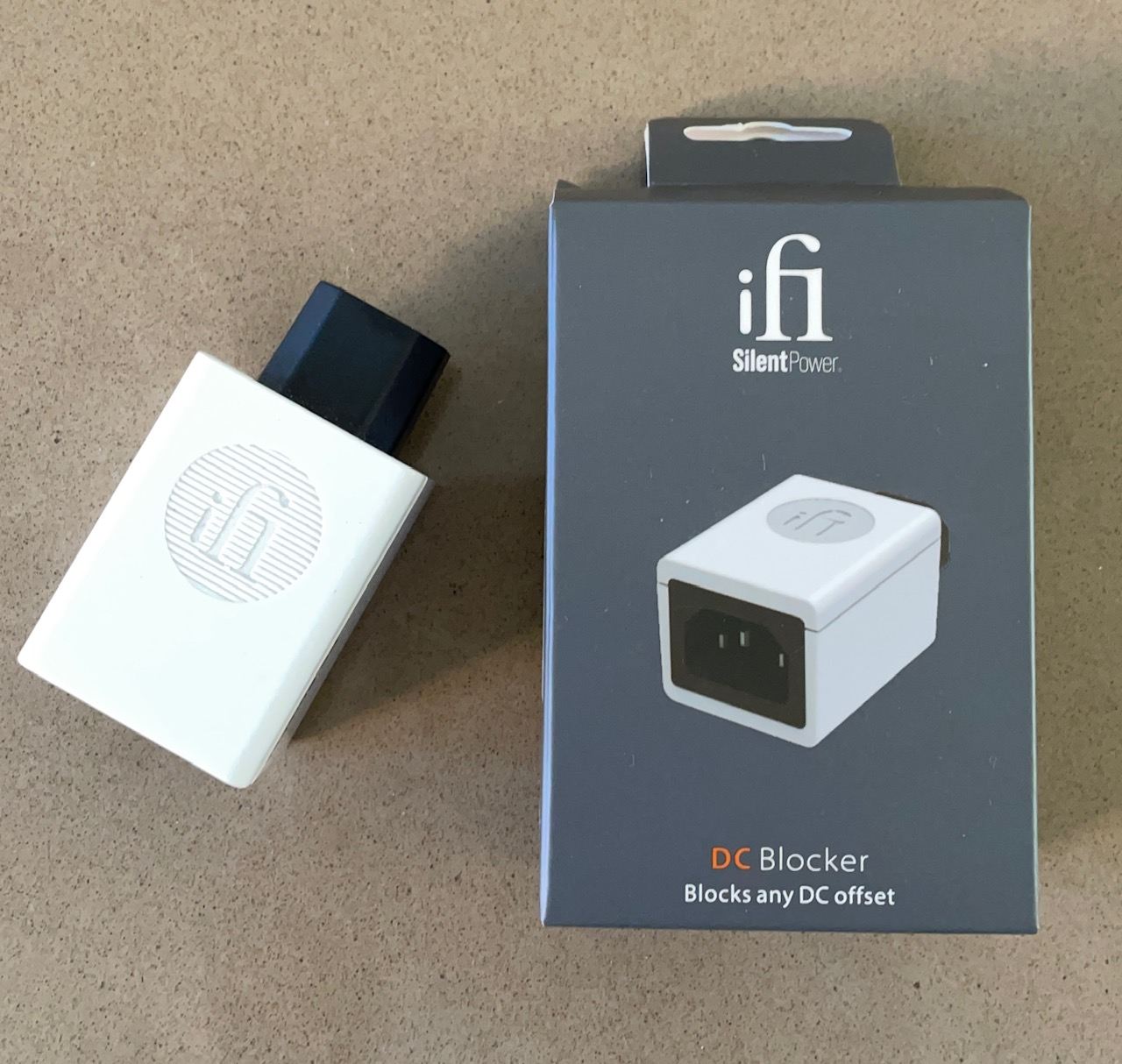 Ifi Audio DC Blocker - Hi-Fi and Cinema Cables & Accessories - StereoNET