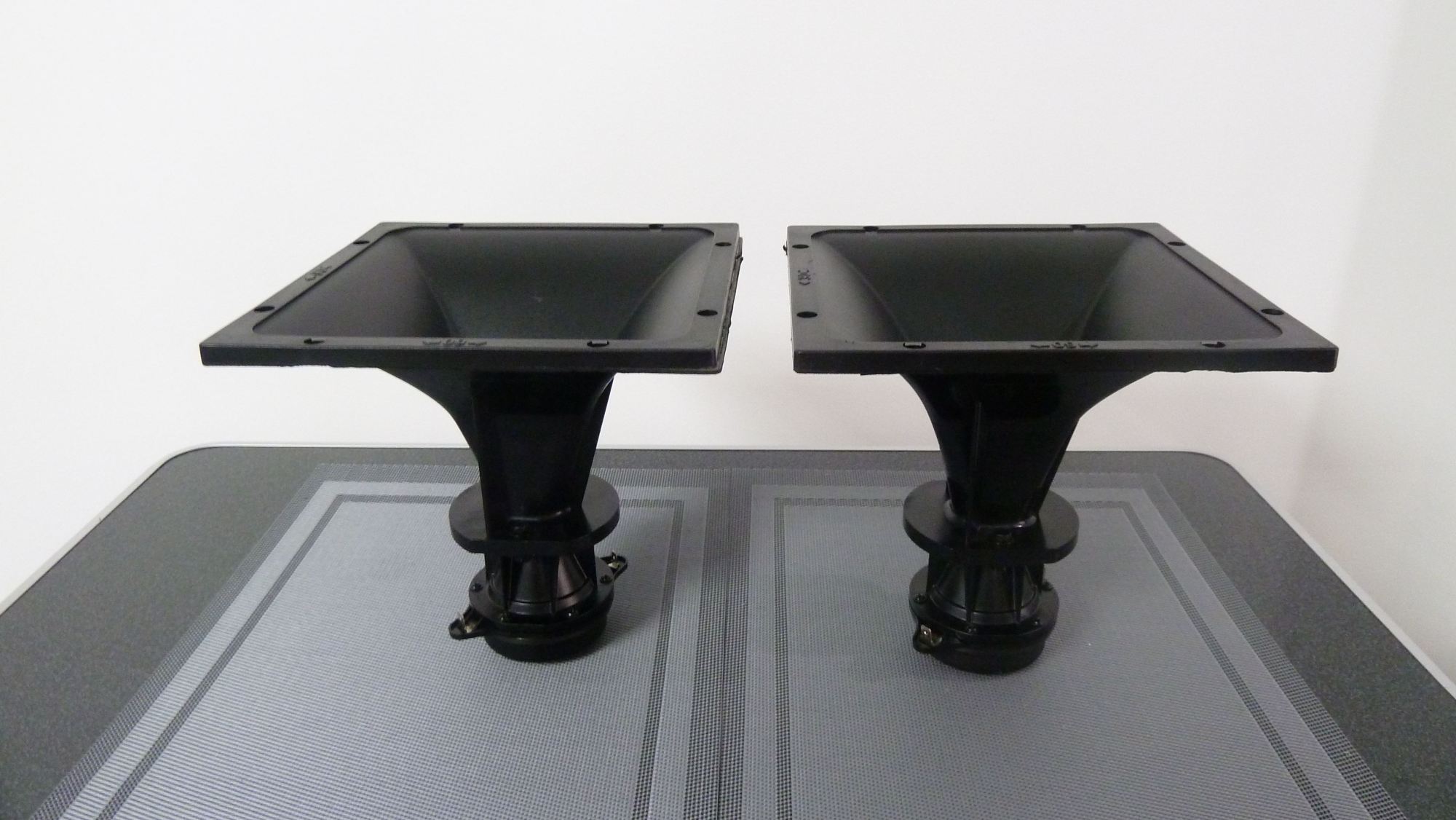 Horn Compression Drivers - Open Baffle - Bose EMB2s - Hi-Fi and Cinema ...