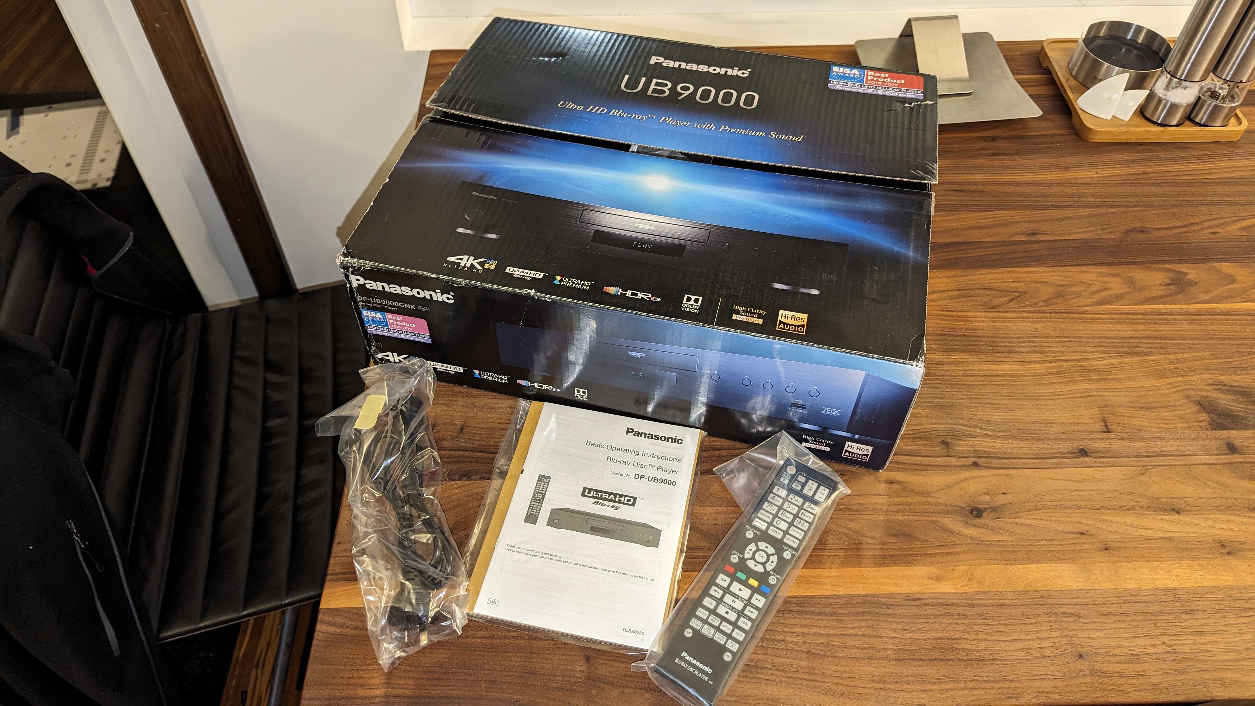 Panasonic DP-UB9000 4K Ultra-HD Blu-ray Player - Stereo, Home Cinema ...