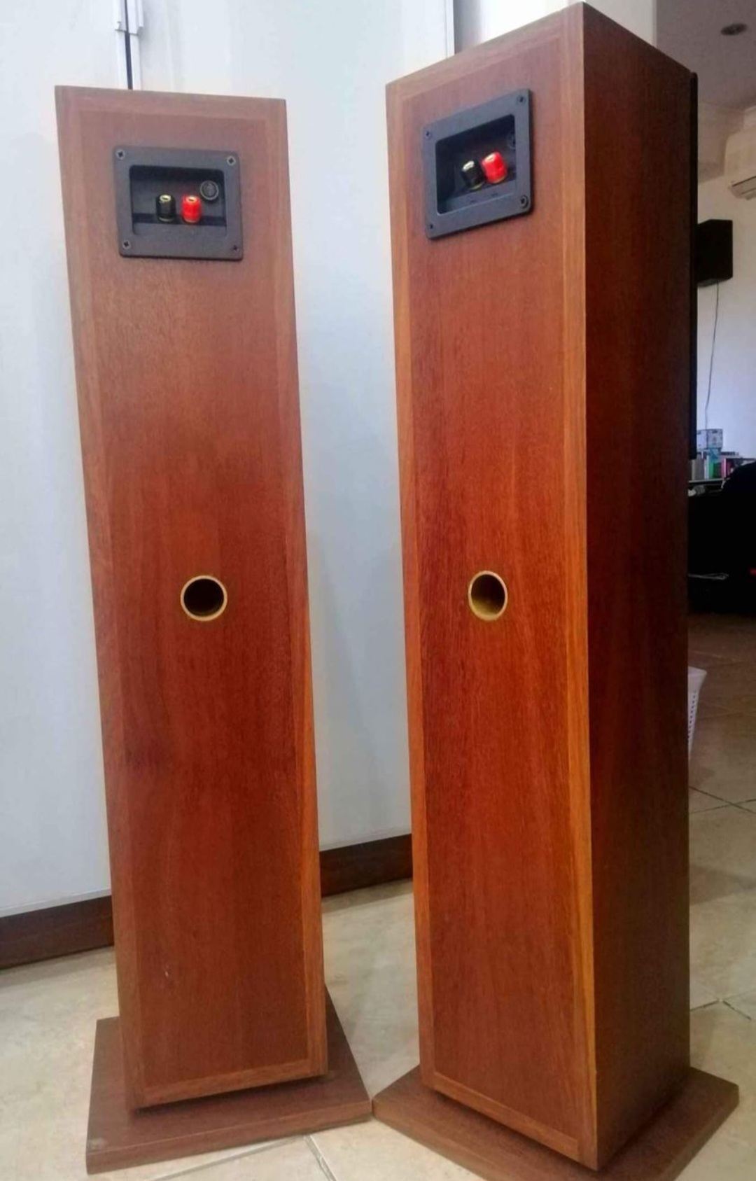 Can anyone ID these Vintage speakers? (Springwood HIFI) - Speakers ...