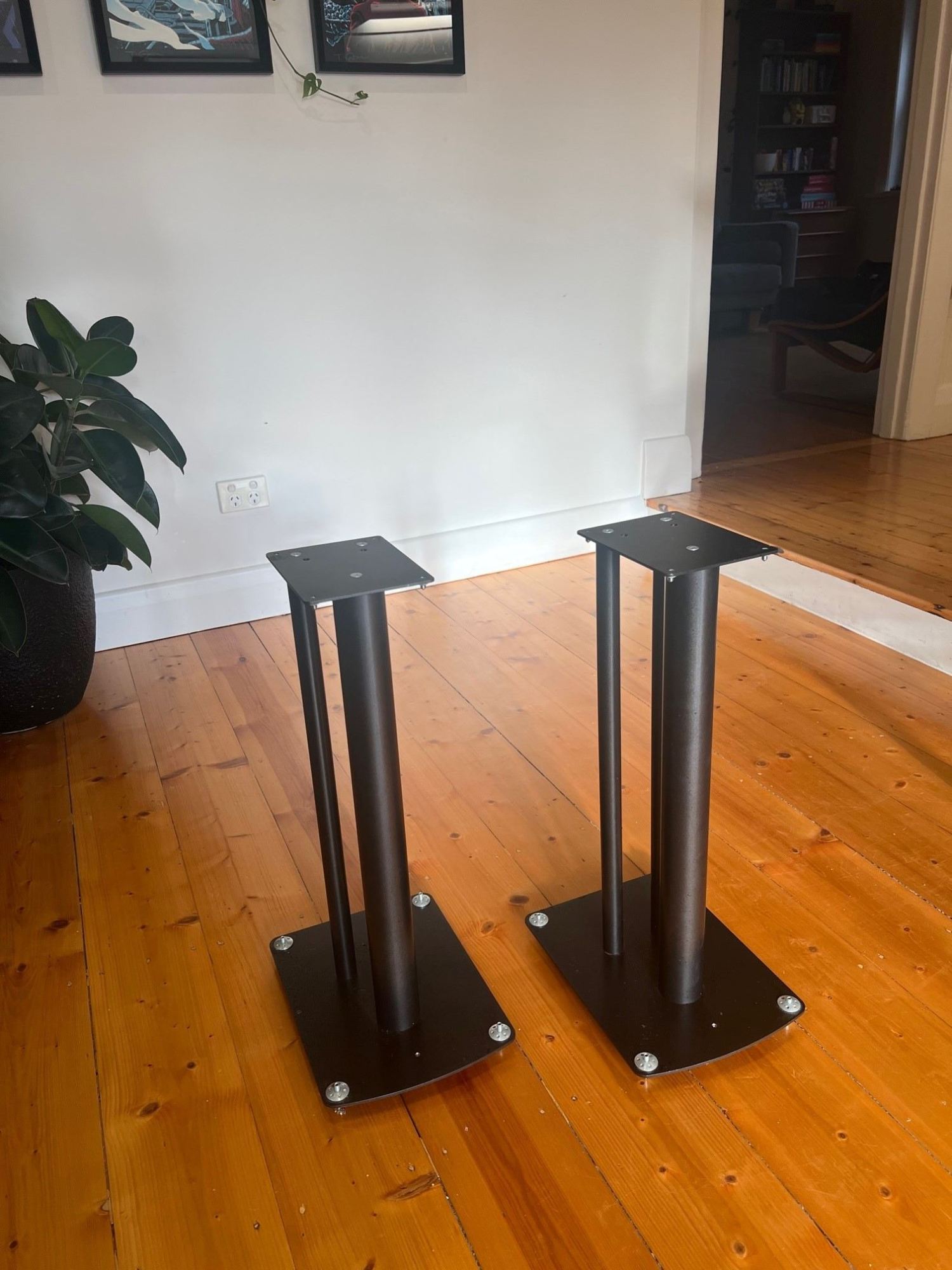Soundstyle Z2 speaker stand - Hi-Fi and Cinema Cables & Accessories ...