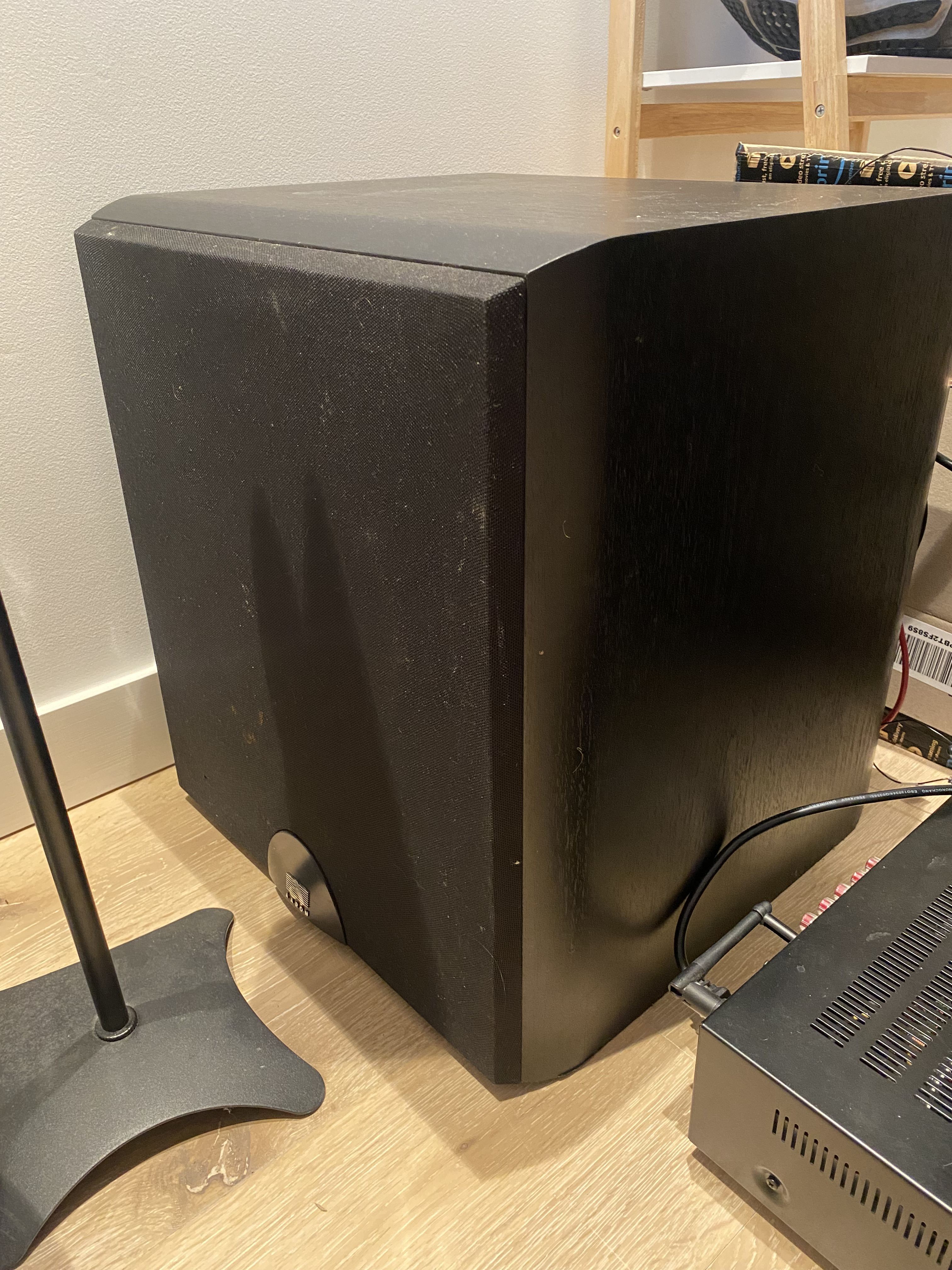 Bulk Lot - AV Receiver and 5.1 system - Stereo, Home Cinema, Headphones ...