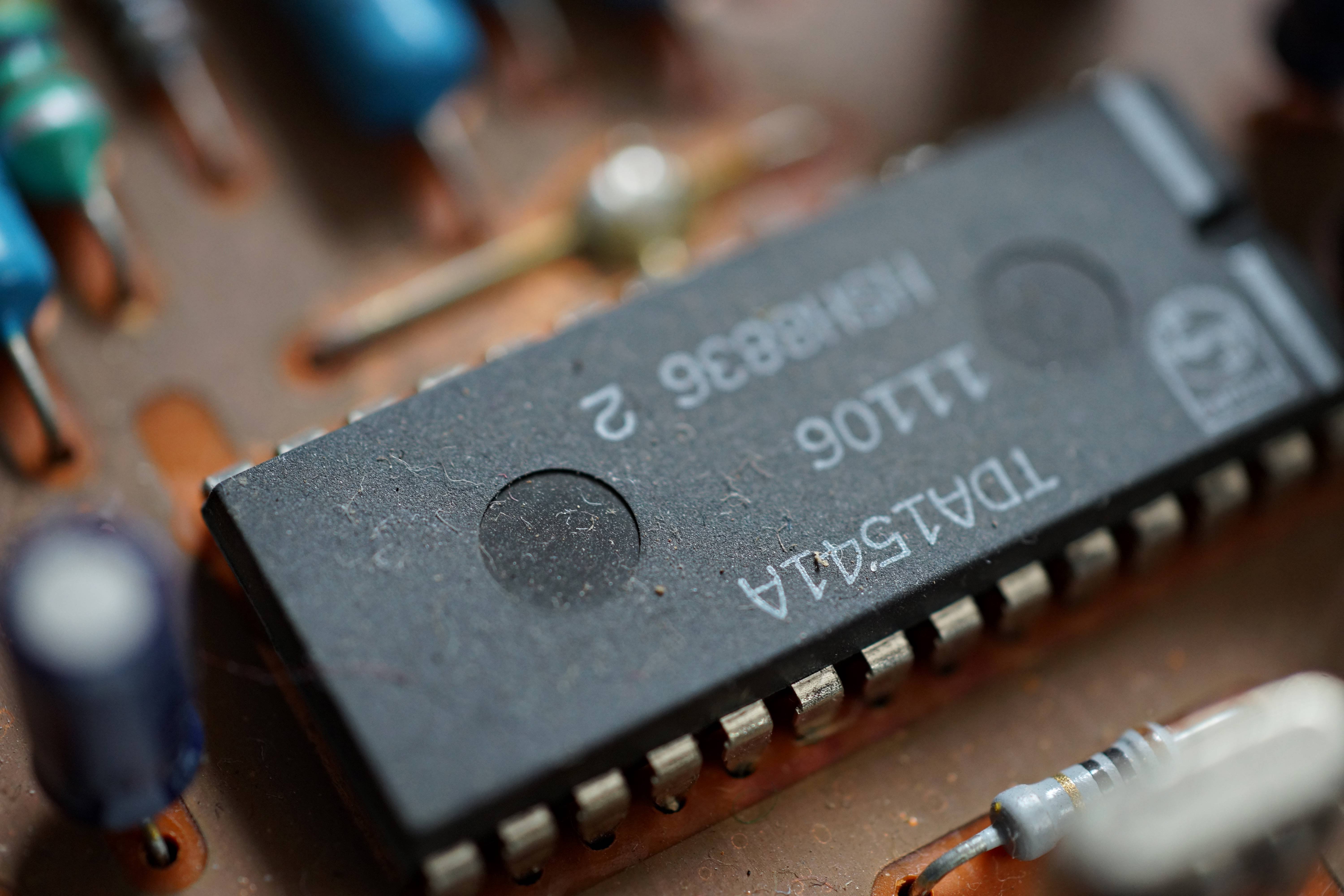 Marantz CD583 TDA1541A CDM 4 - Stereo, Home Cinema, Headphones ...