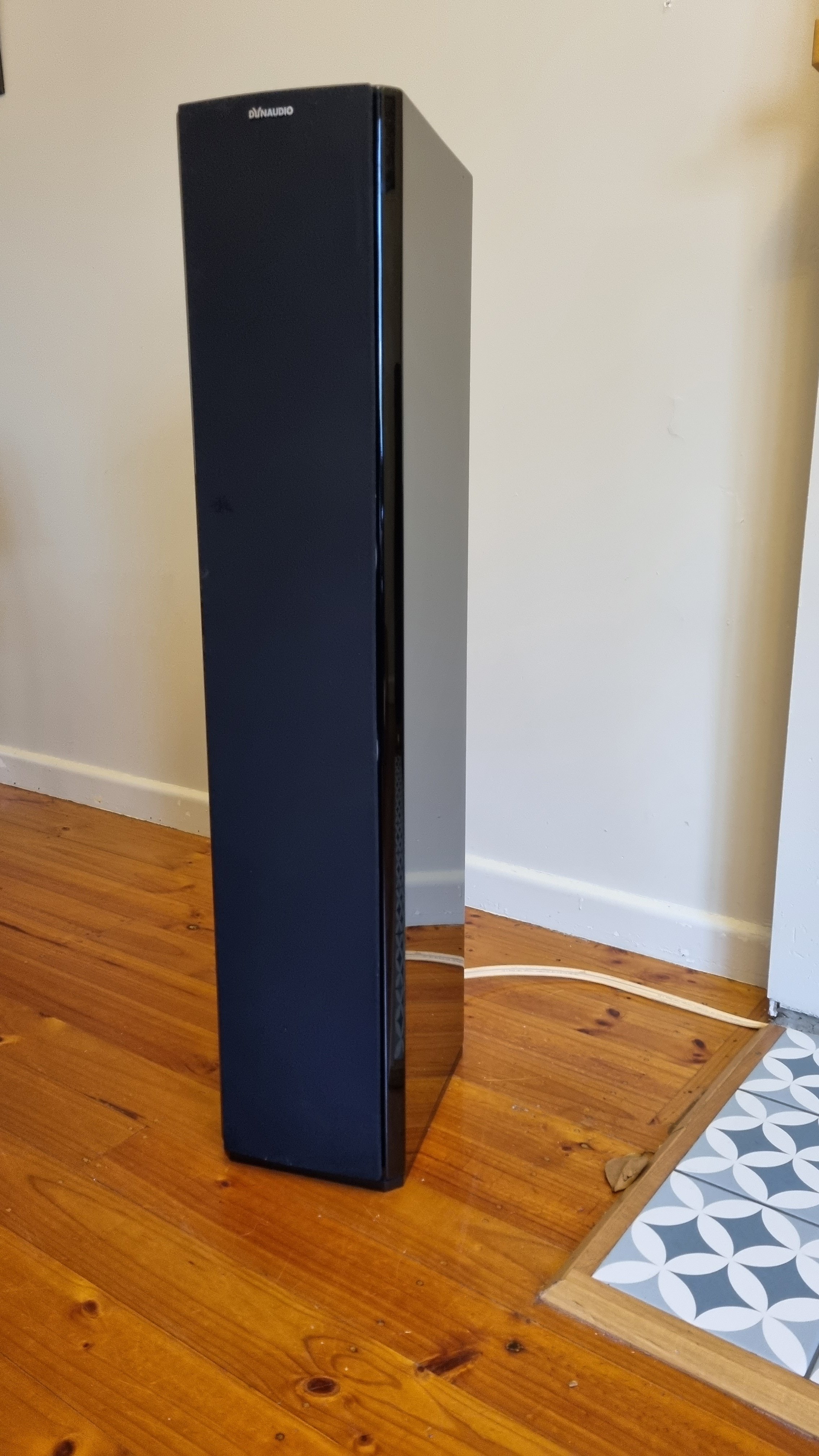 Dynaudio Focus 340 Black Floorstanding Speakers - Stereo, Home Cinema, Headphones Components ...