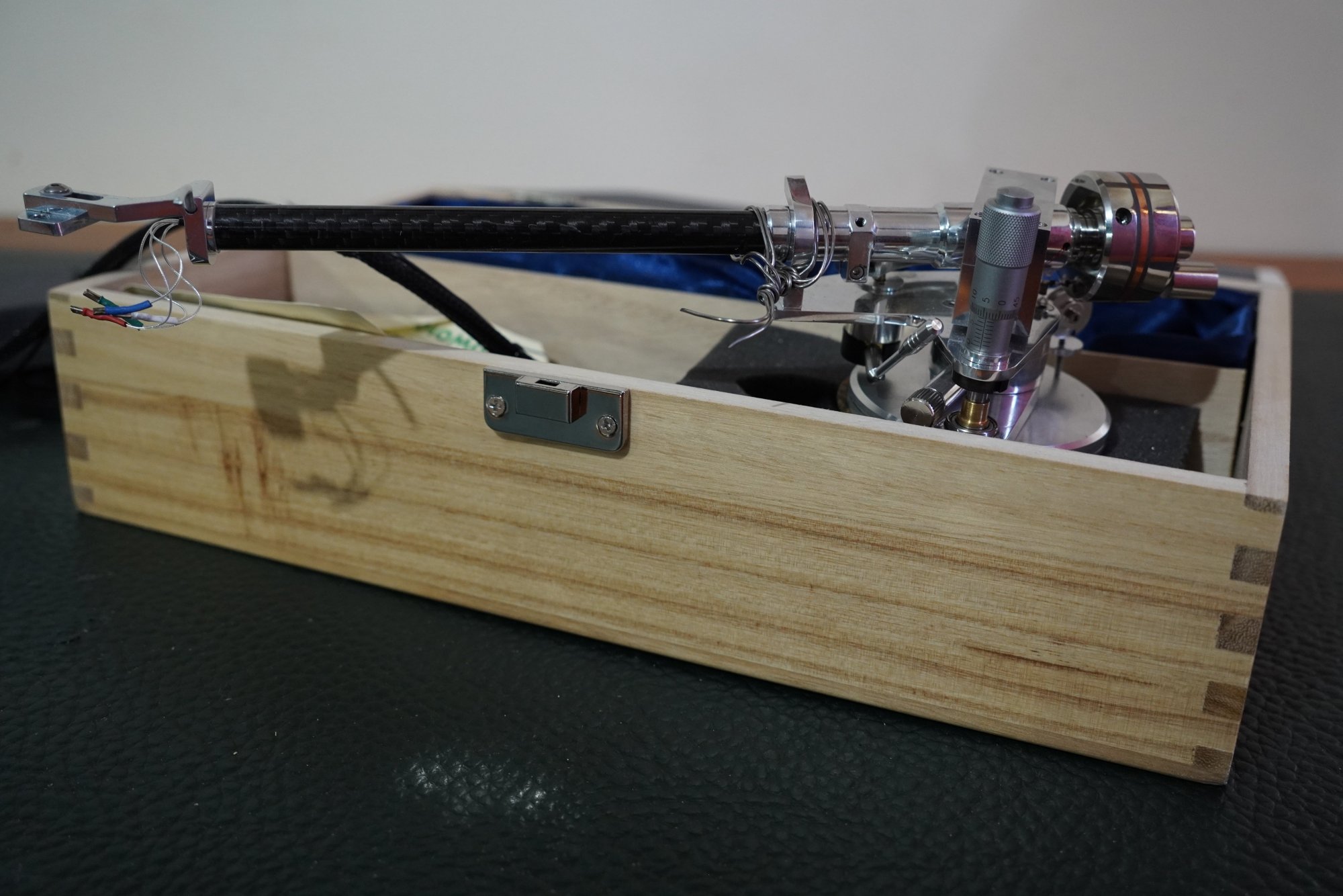 Audiomods series 6 tonearm - Hi-Fi and Cinema Cables & Accessories ...