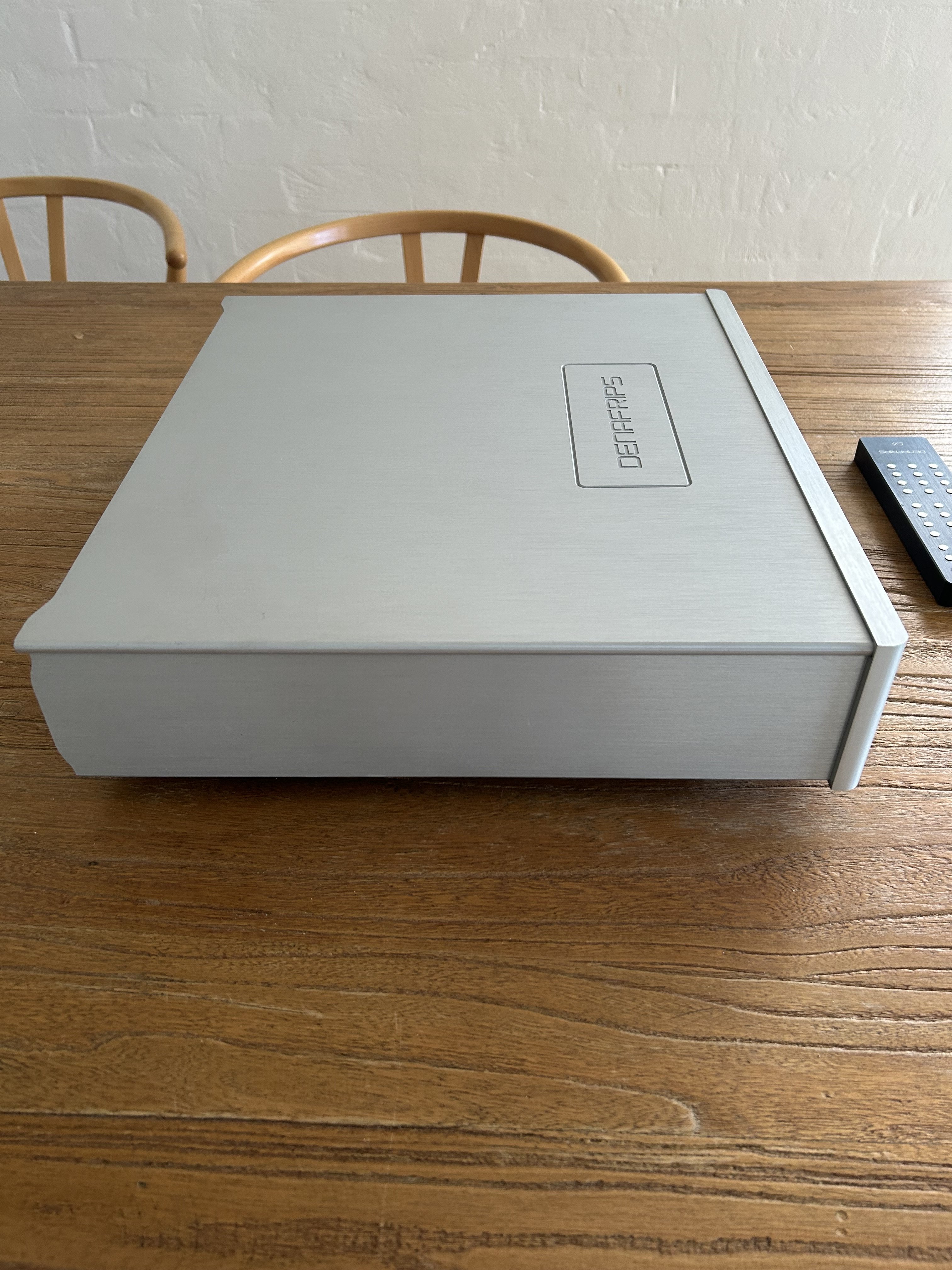 Denafrips Athena Pre-amplifier Silver - Aussie Audio Mart