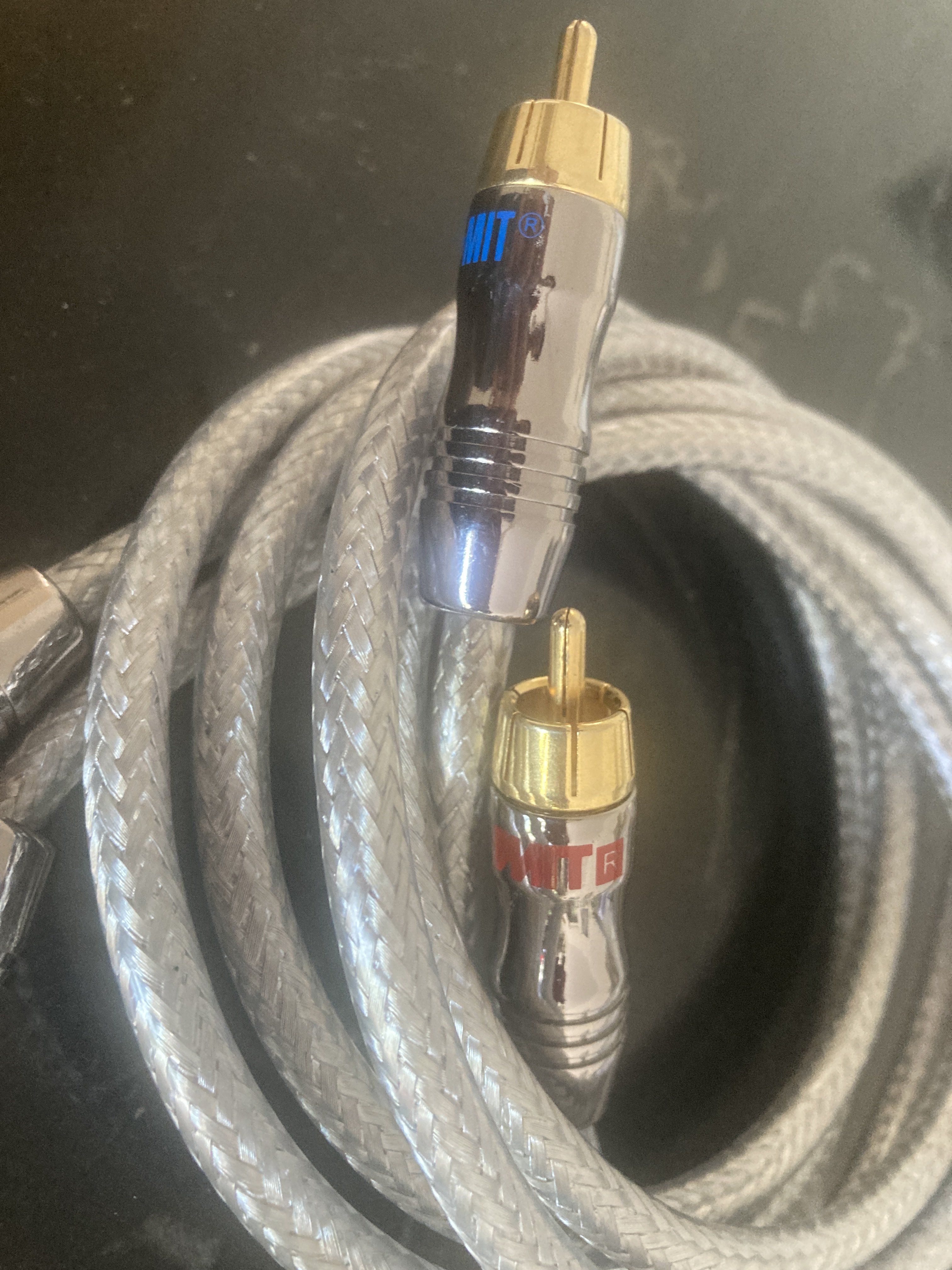 MPC plus By MIT 1 metre rcas |﻿ Hi-Fi and Cinema Cables & Accessories