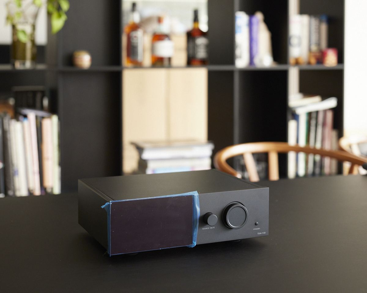 Lyngdorf TDAI-1120 All In One Steamer Amplifier - Stereo, Home Cinema ...