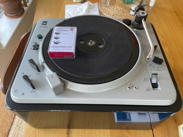 Legendary EMT 930st turntable, 929 , 155st, TSD15 SFL - Stereo, Home ...