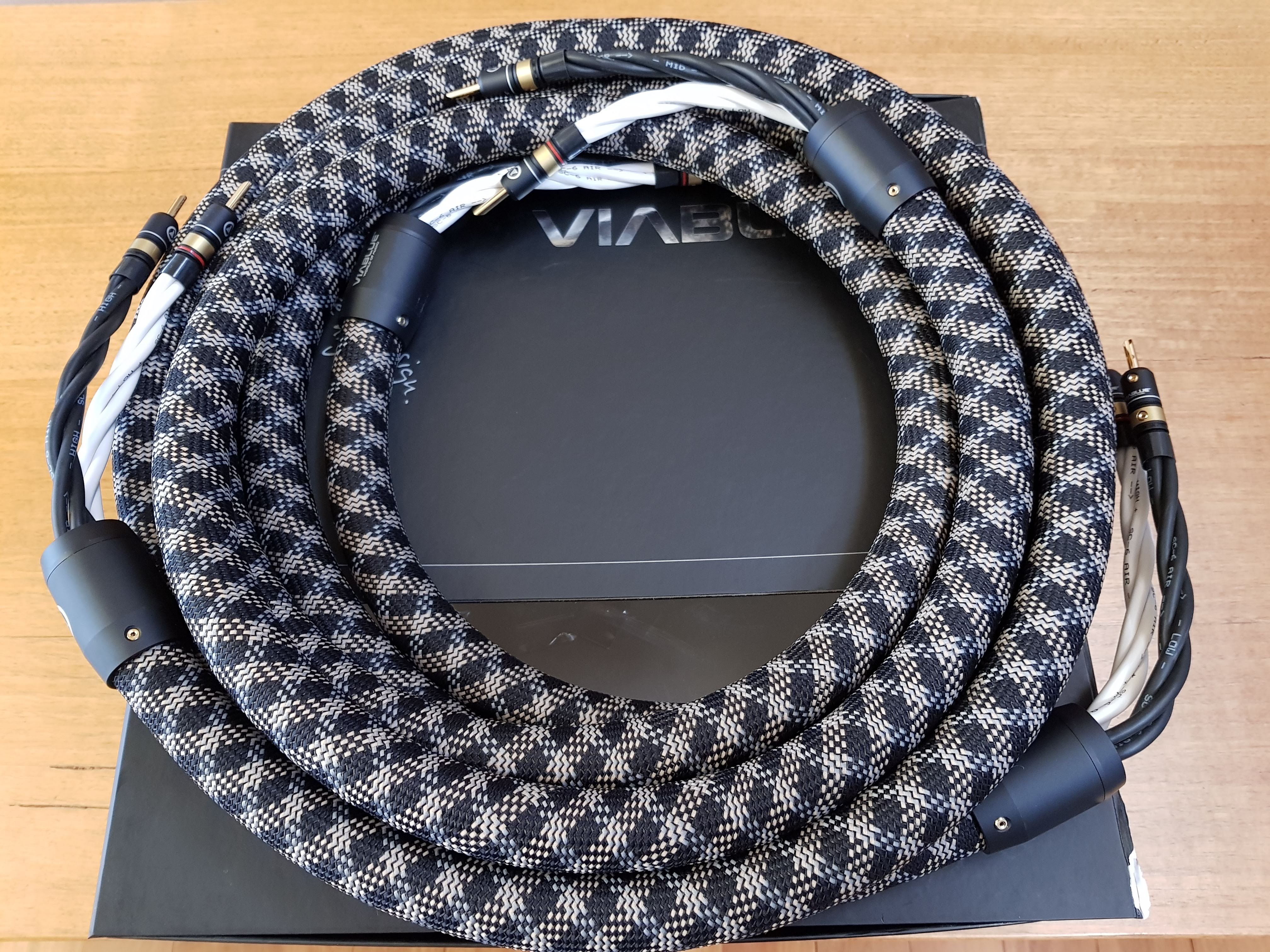 VIABLUE SC-6 Air Silver speaker cable pair 3m - Hi-Fi and Cinema Cables & Accessories - StereoNET